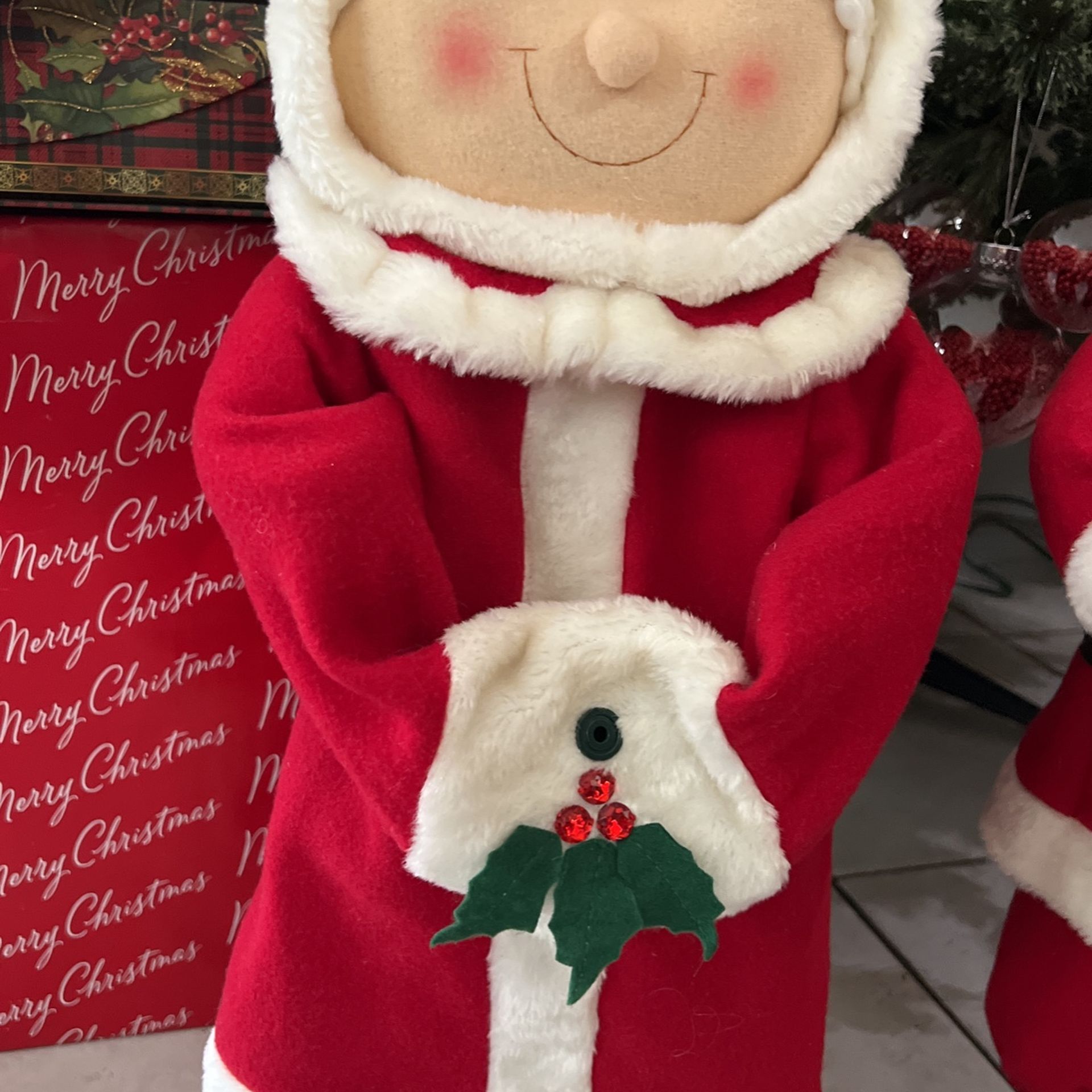 Christmas Door Greeters Animated for Sale in Bell Gardens, CA - OfferUp