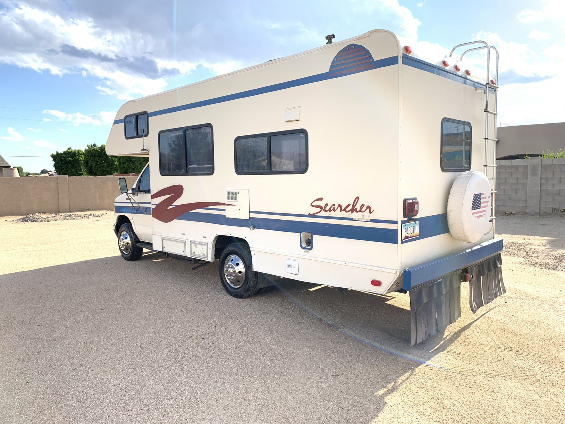 1997 jamboree 21 foot this RV is very easy to drive can be parked in ...