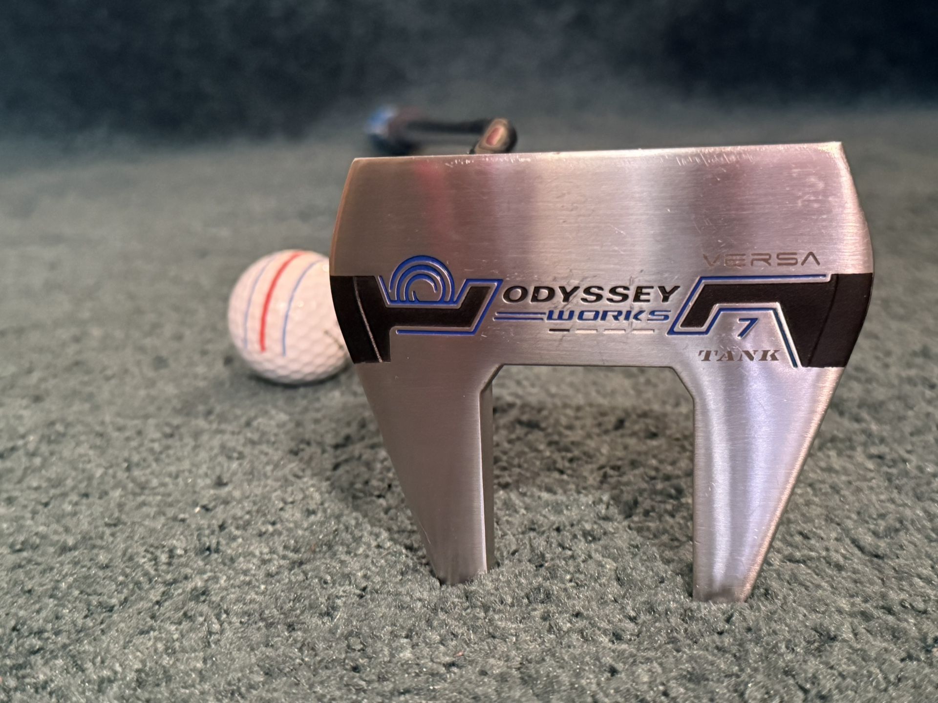 Odyssey Works Versa 7 Putter for Sale in Fort Lauderdale, FL - OfferUp