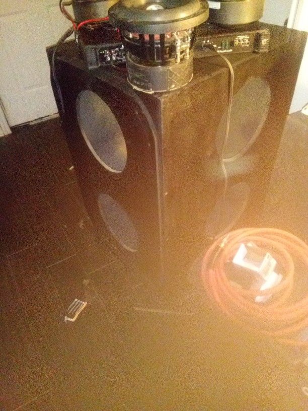 Box For 4 12s Ready To Go for Sale in Fort Worth, TX - OfferUp