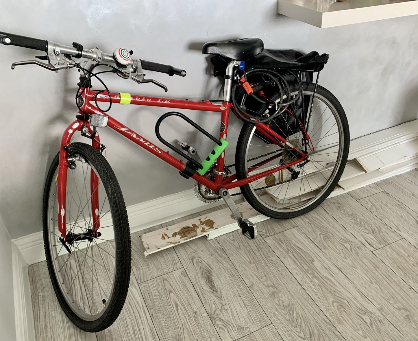 Jamis Diablo LE Mountain Bike Size Small for Sale in Miami, FL - OfferUp