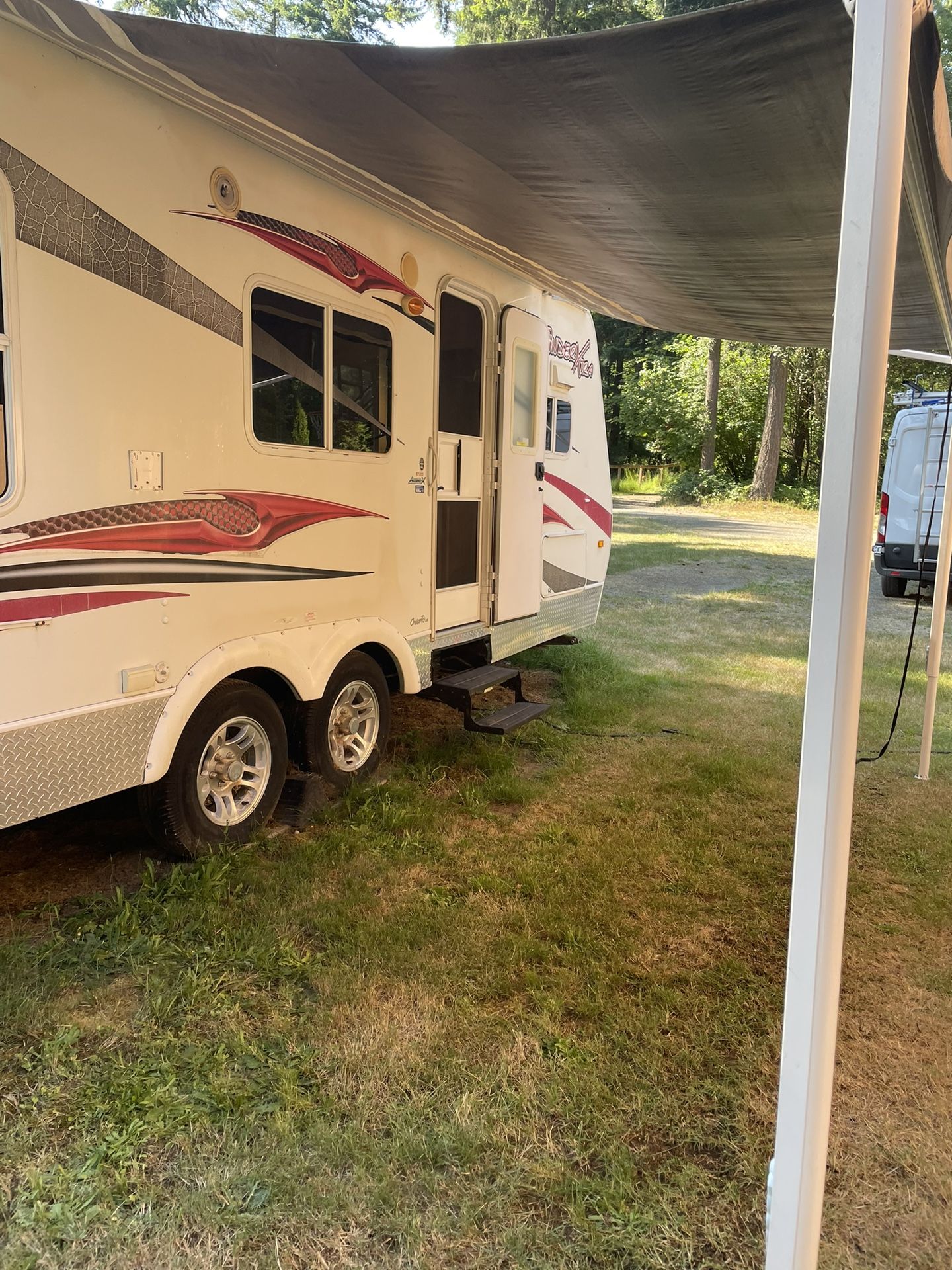 2009 Toy Hauler Fun Finder Xtra for Sale in Lacey, WA - OfferUp