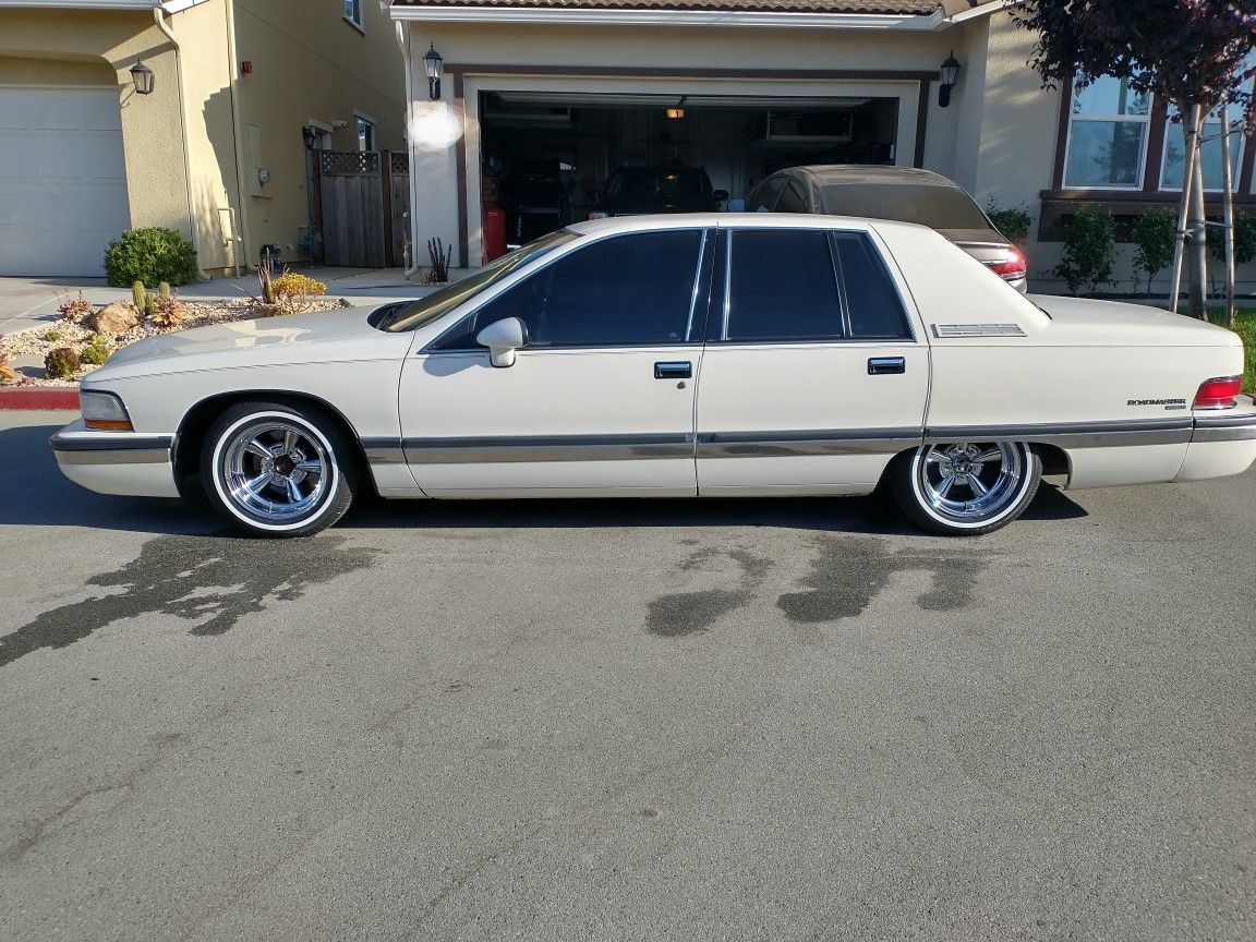 1992 Buick Roadmaster for Sale in Morgan Hill, CA - OfferUp