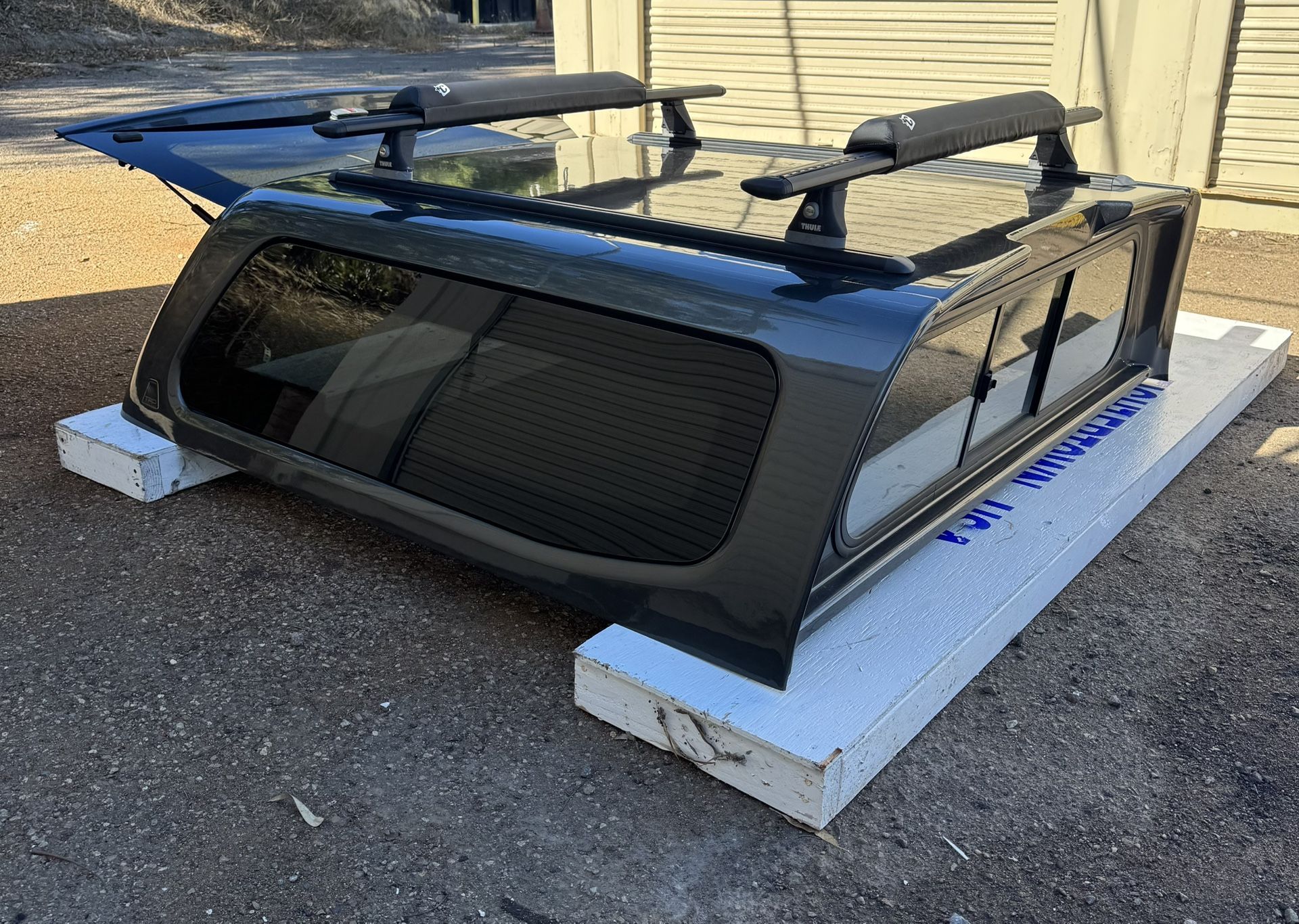 Leer 100XQ Shell For Tacoma for Sale in San Diego, CA - OfferUp