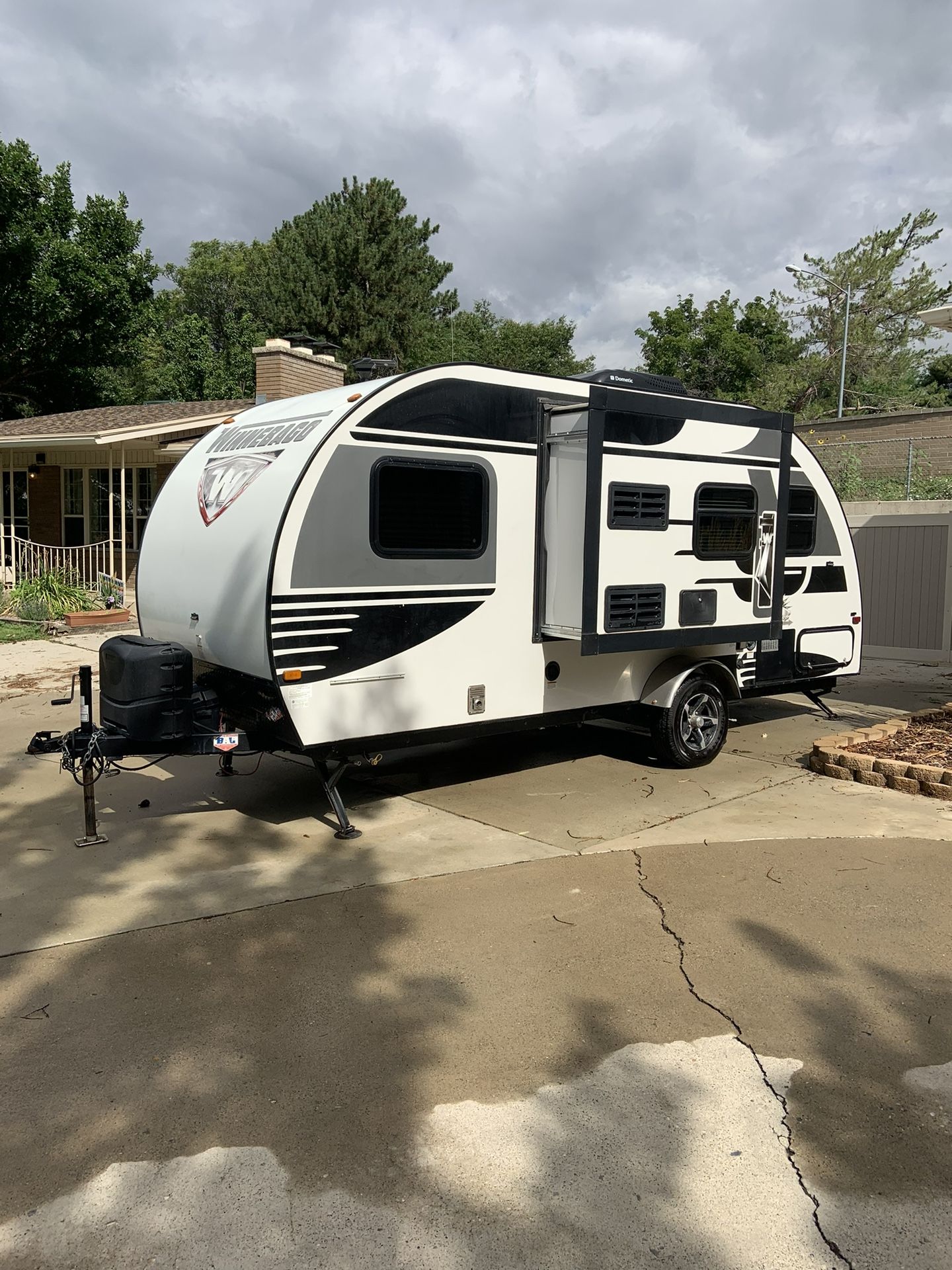 2016 Winnebago Winnie Drop for Sale in Bonney Lake, WA - OfferUp
