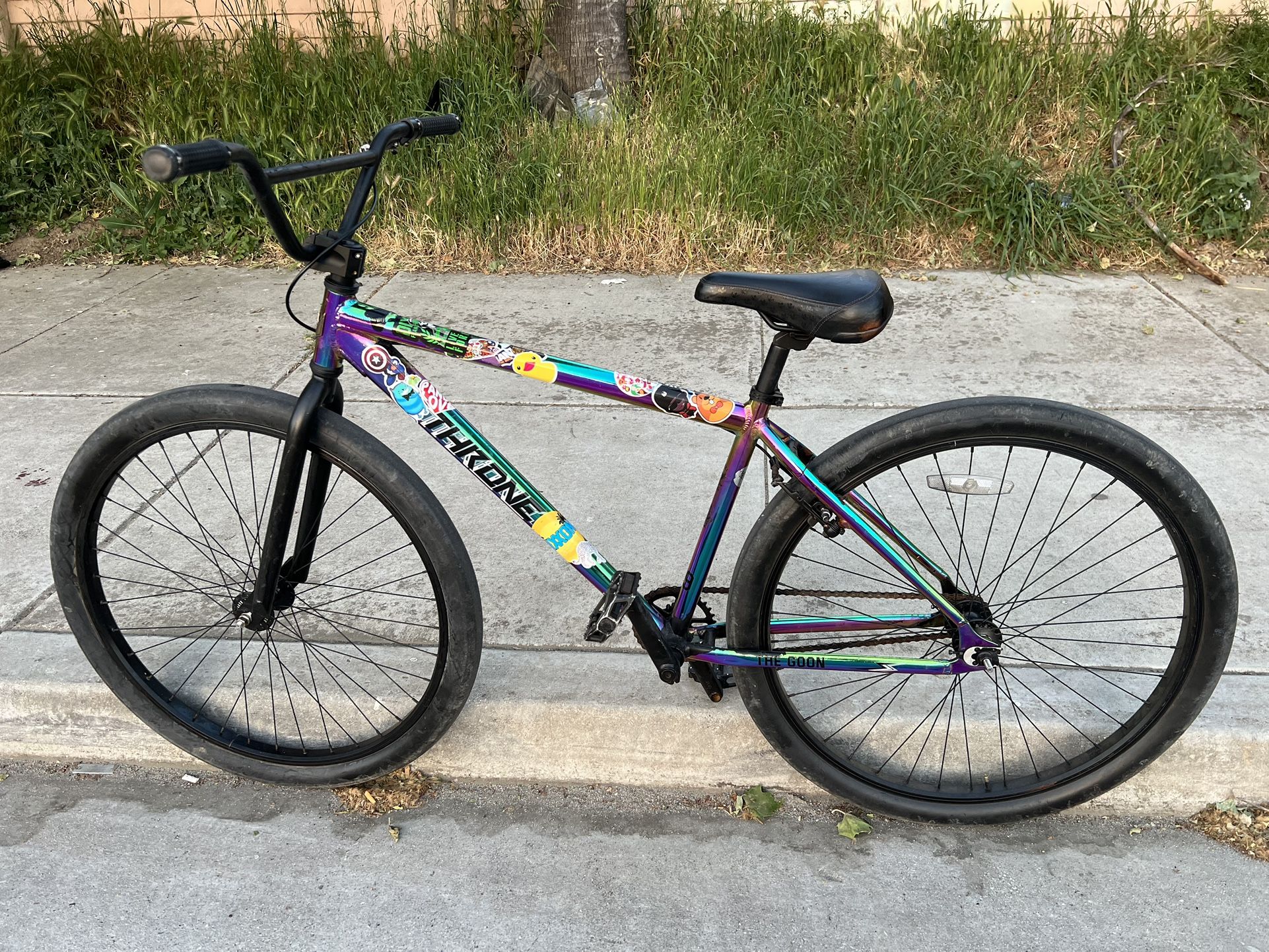 THRONE 29in Bicycle for Sale in San Jose, CA - OfferUp