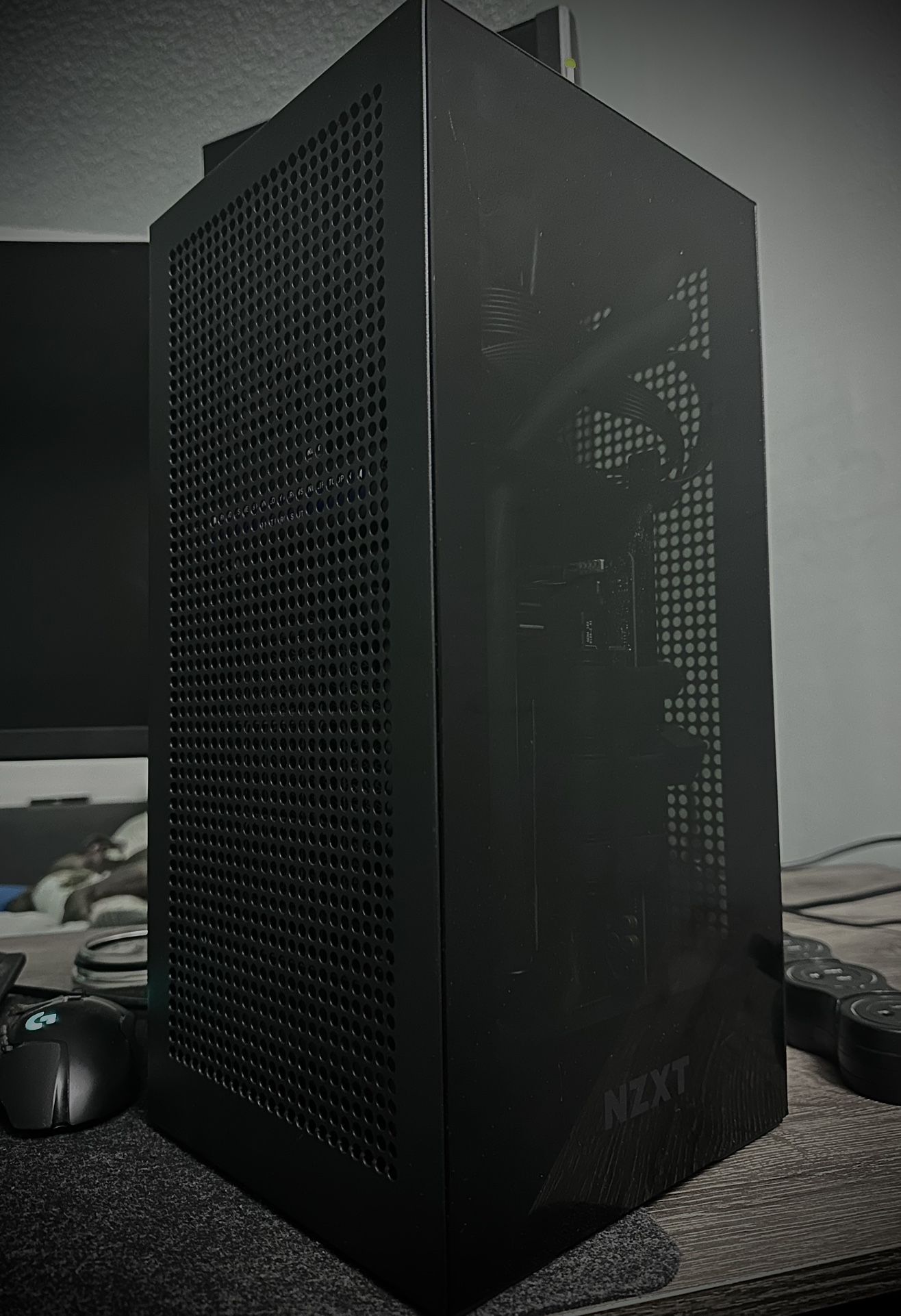 Liquid-Cooled Mini-ITX Gaming PC for Sale in Boynton Beach, FL - OfferUp