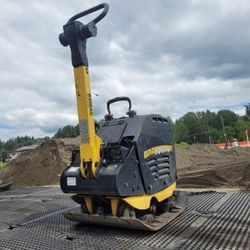 Bomag BPR60/65DE (Reversible Plate Compactor) for Sale in Seattle, WA ...