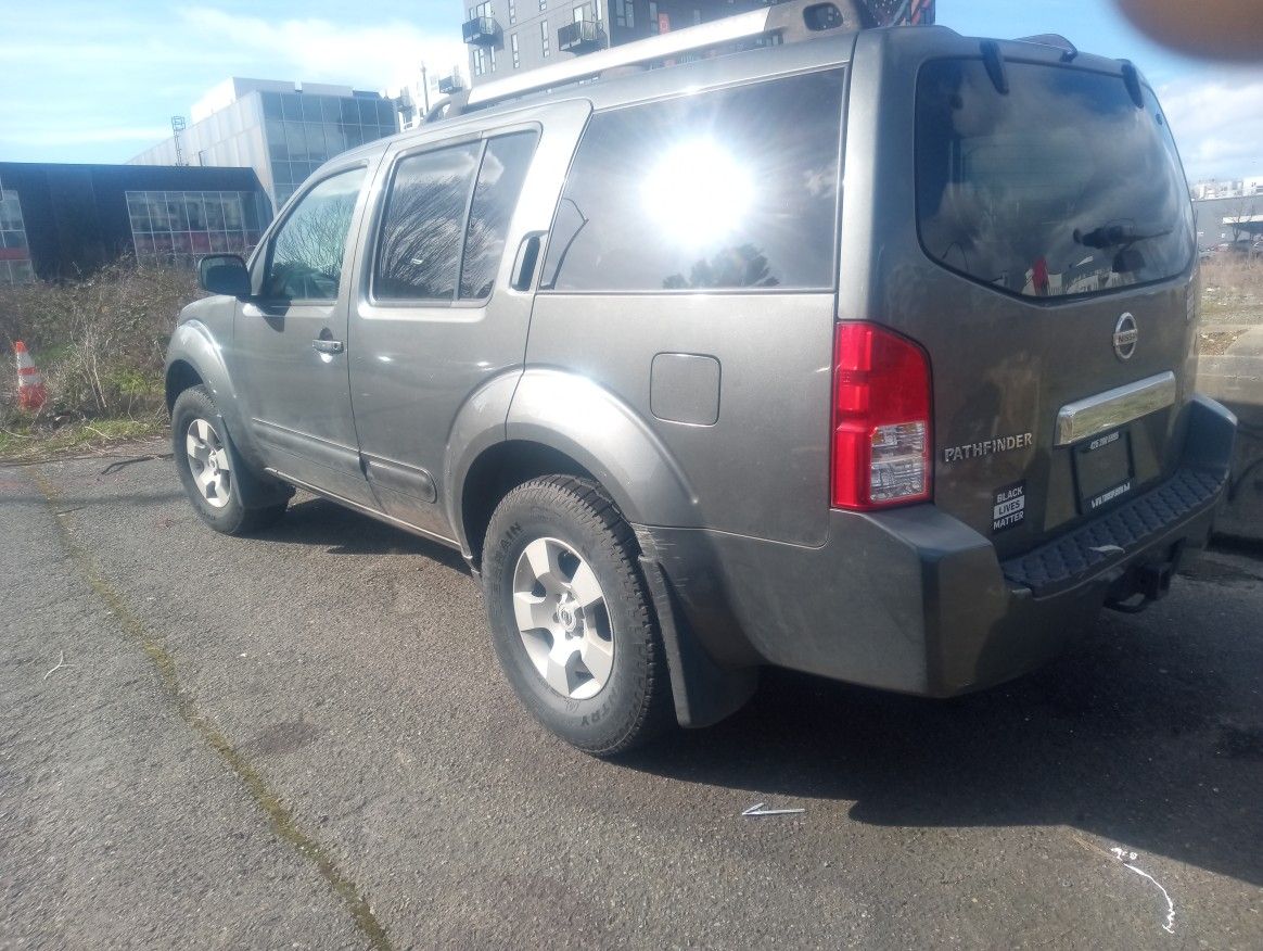 2005 Nissan Pathfinder(Must To) for Sale in Seattle, WA - OfferUp