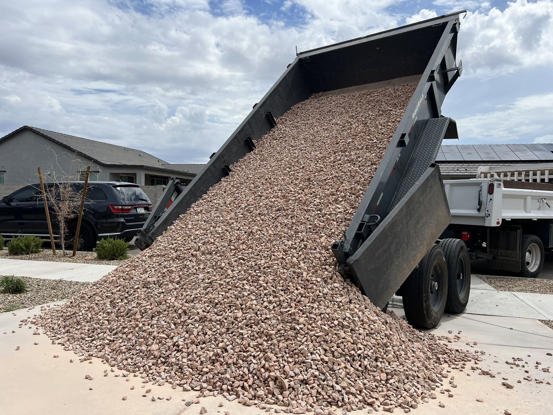 CORAL - DECORATIVE GARDEN LANDSCAPE GRANITE SLATE YARD GRAVEL GRAVA ...