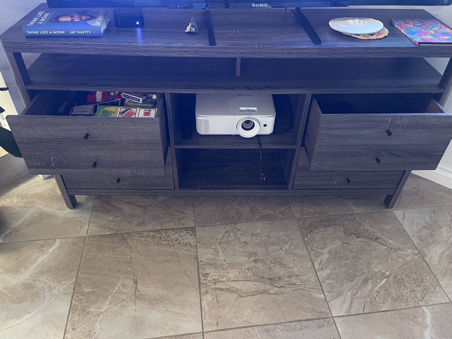 TV Stand 5 ft Wide - Like New Condition! for Sale in Anaheim, CA - OfferUp