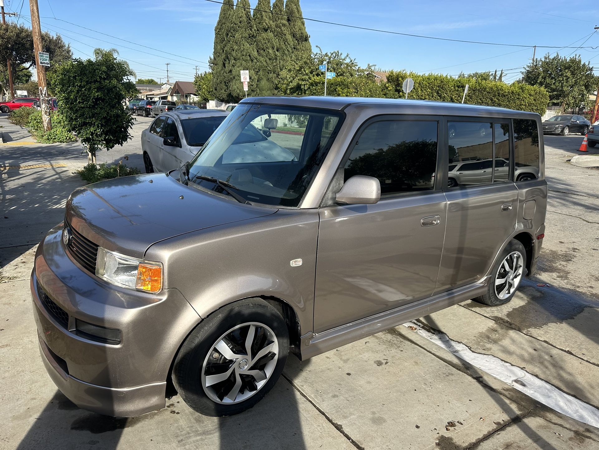 2004 Scion xB for Sale in Los Angeles, CA - OfferUp