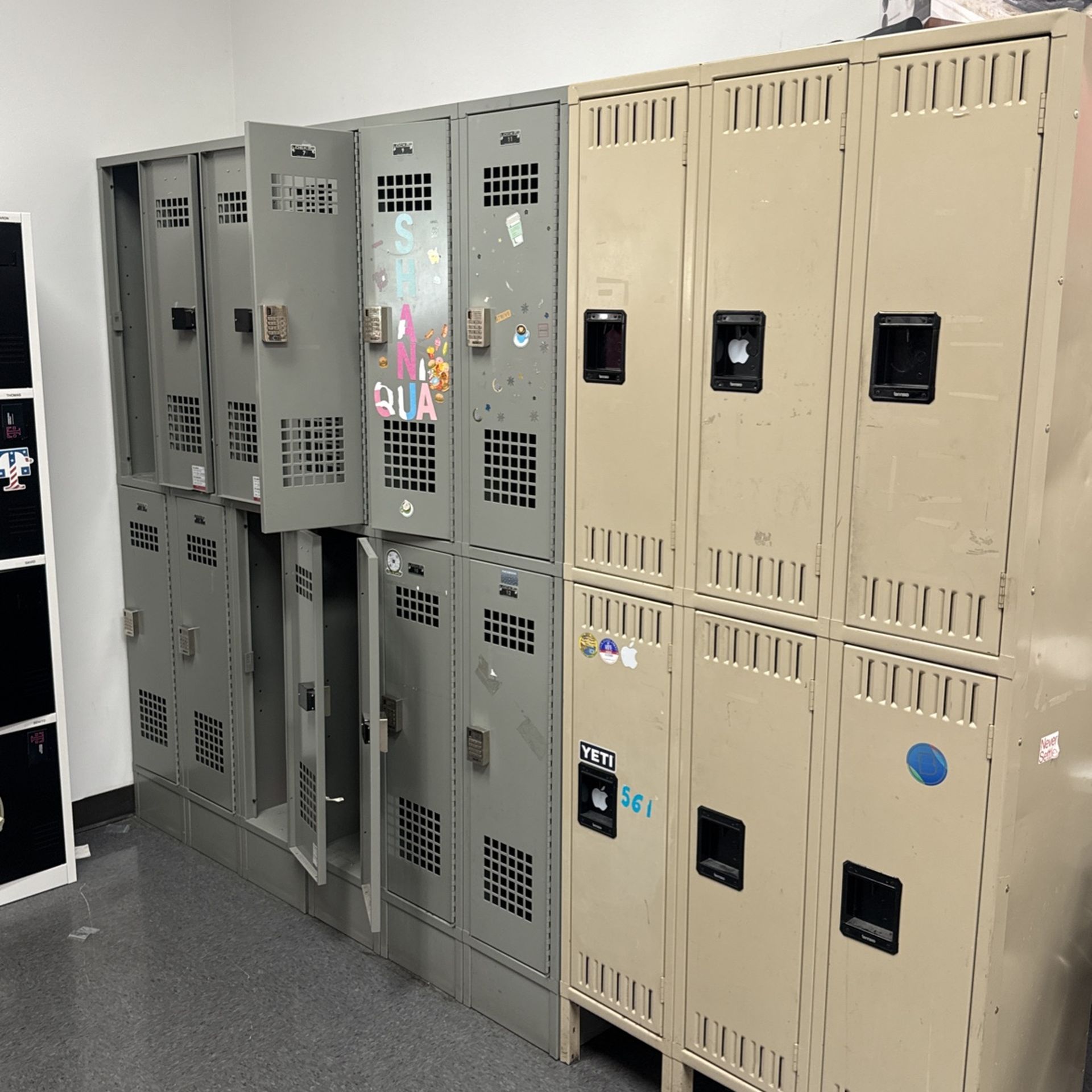 Lockers for Sale in Palm Springs, FL - OfferUp