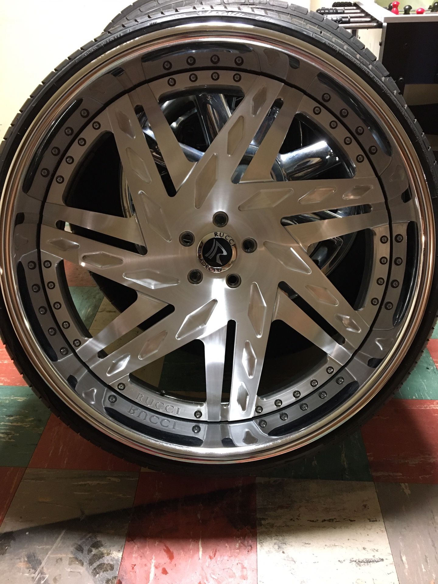 5x120 26 inch Rucci AFFILIATO w/Steering wheel for Sale in Chicago, IL ...