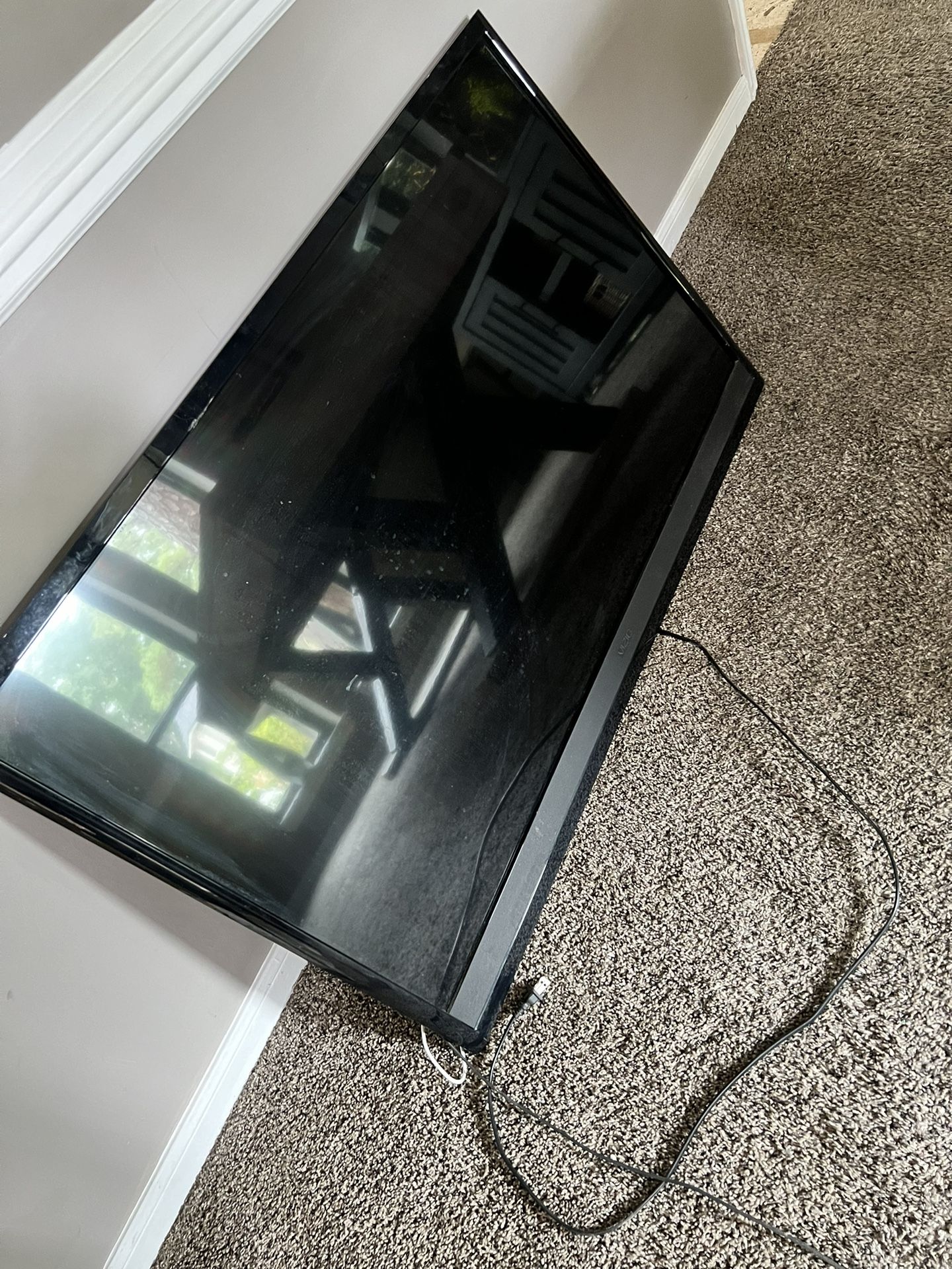 48” VIZIO TV (not Smart tv) for Sale in Houston, TX - OfferUp