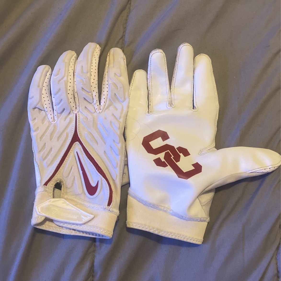 Usc Football Gloves