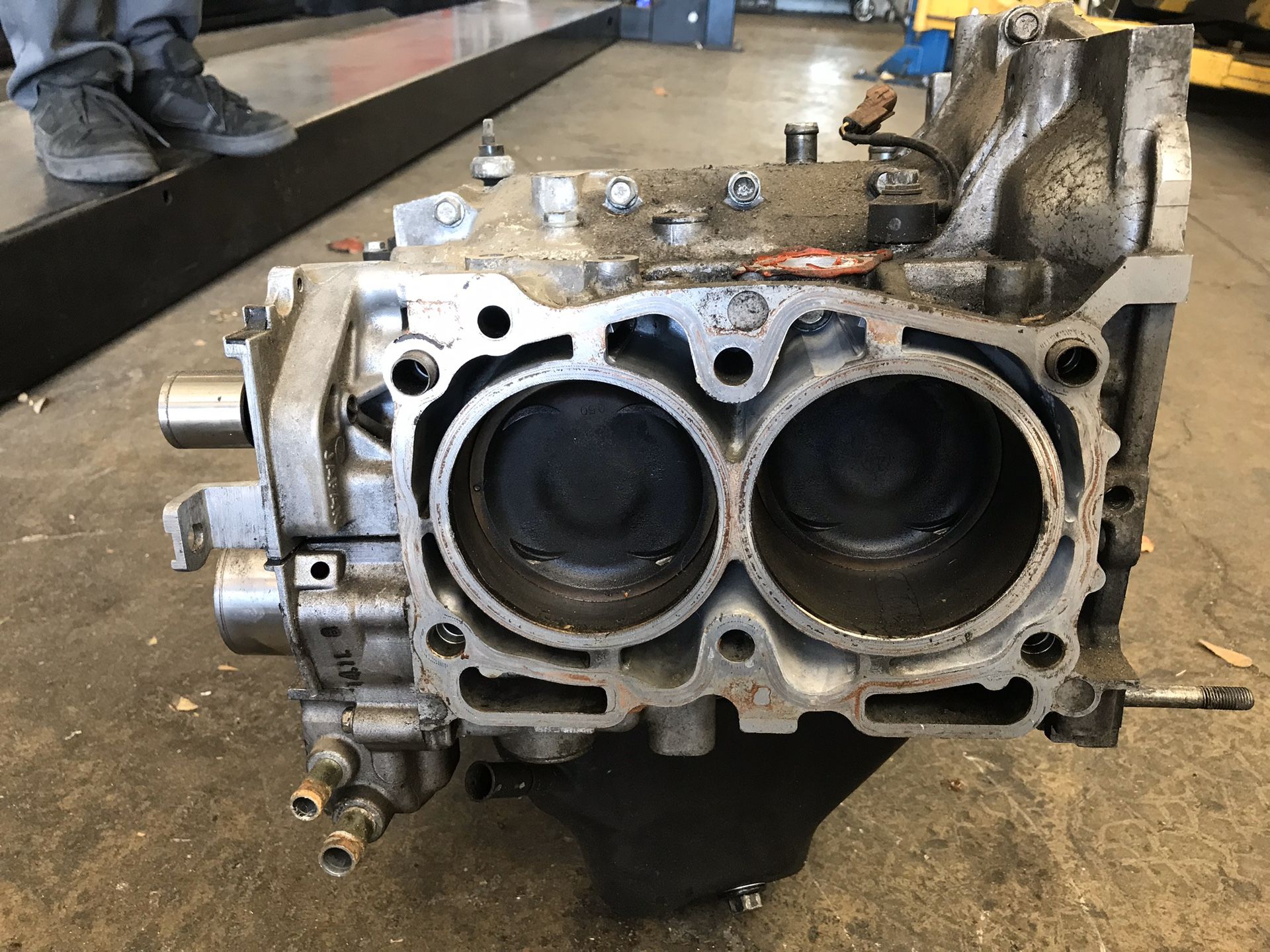 Ej25 Subaru wrx sti short block for Sale in Camarillo, CA - OfferUp