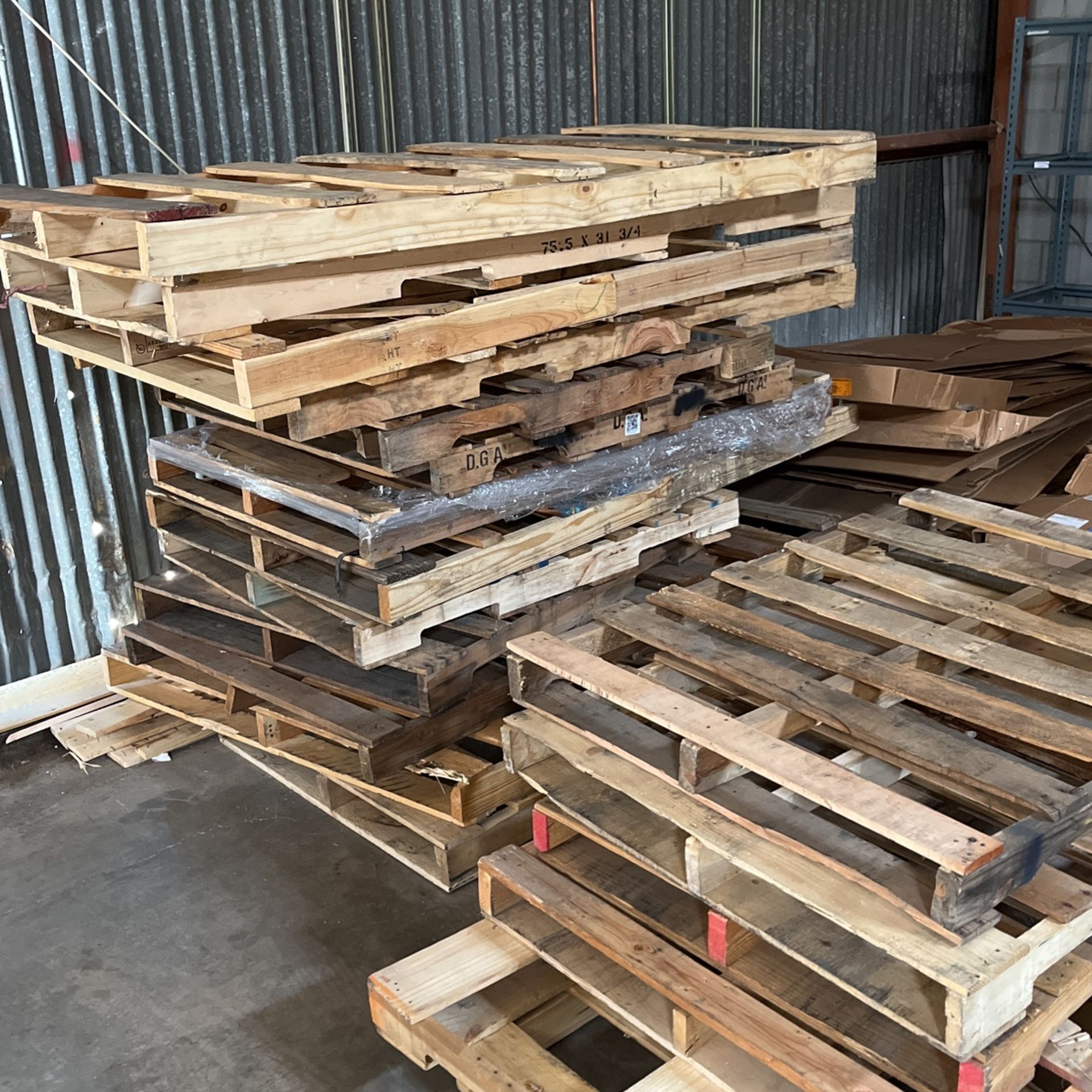 Free Pallets for Sale in Phoenix, AZ - OfferUp