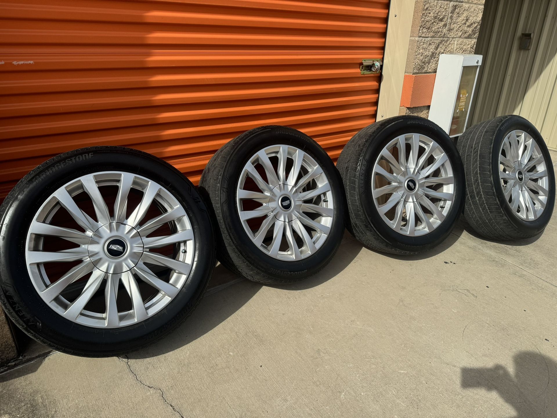 FACTORY CADILLAC ESCALADE CHEVY GMC WHEELS 22 INCH for Sale in Irving ...