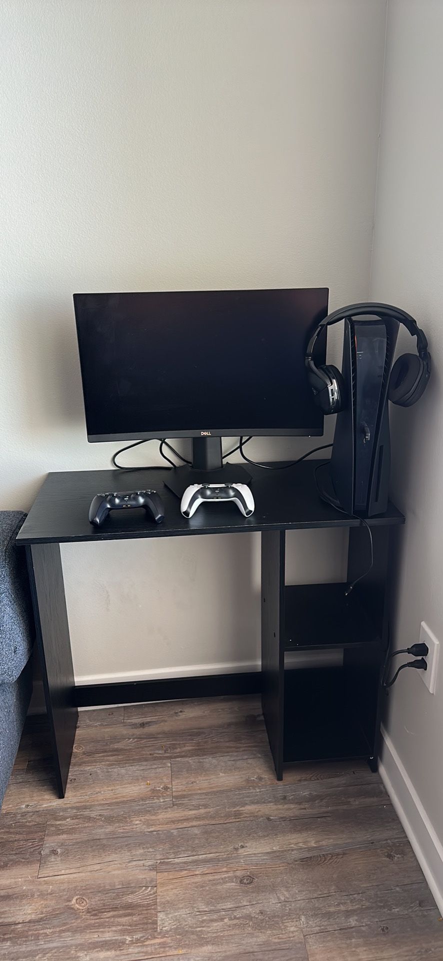 PS5 Complete Set Up for Sale in Dallas, TX - OfferUp