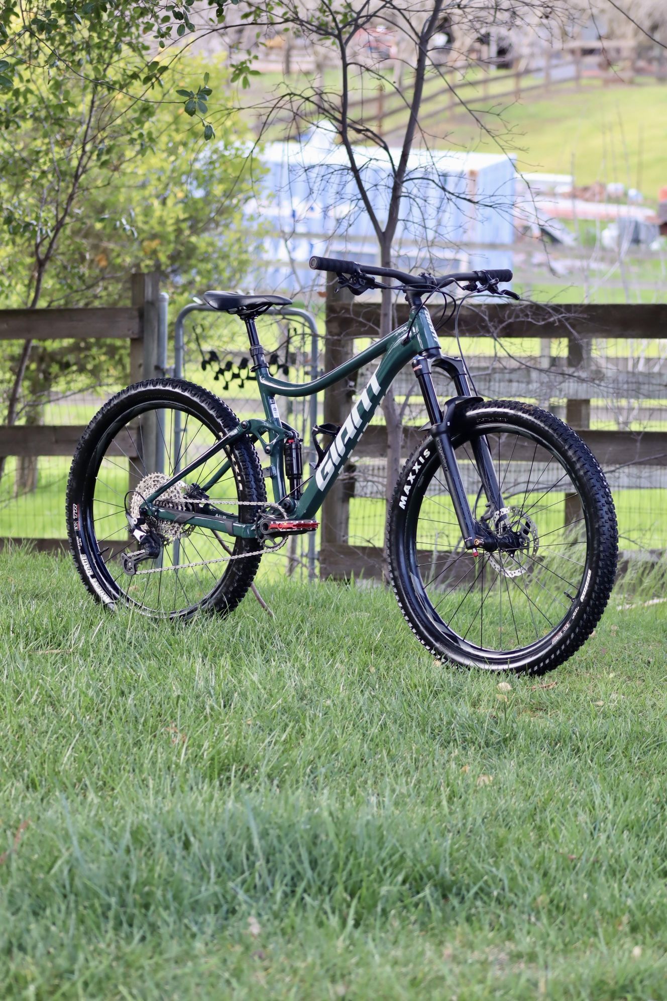 Giant Stance Mountain Bike for Sale in Roseville, CA - OfferUp