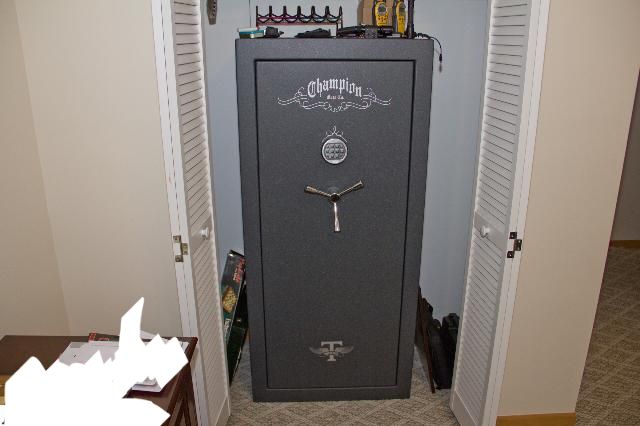 Champion Model T Gun Safe for Sale in Seattle, WA - OfferUp