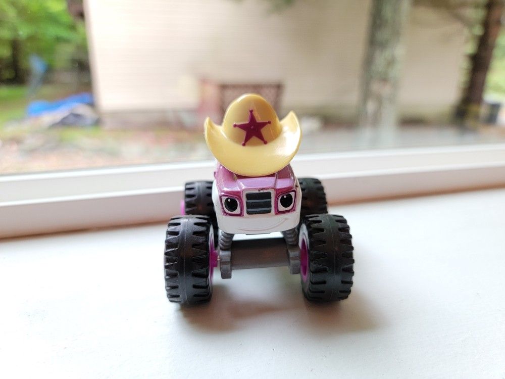 Blaze Starla Toy