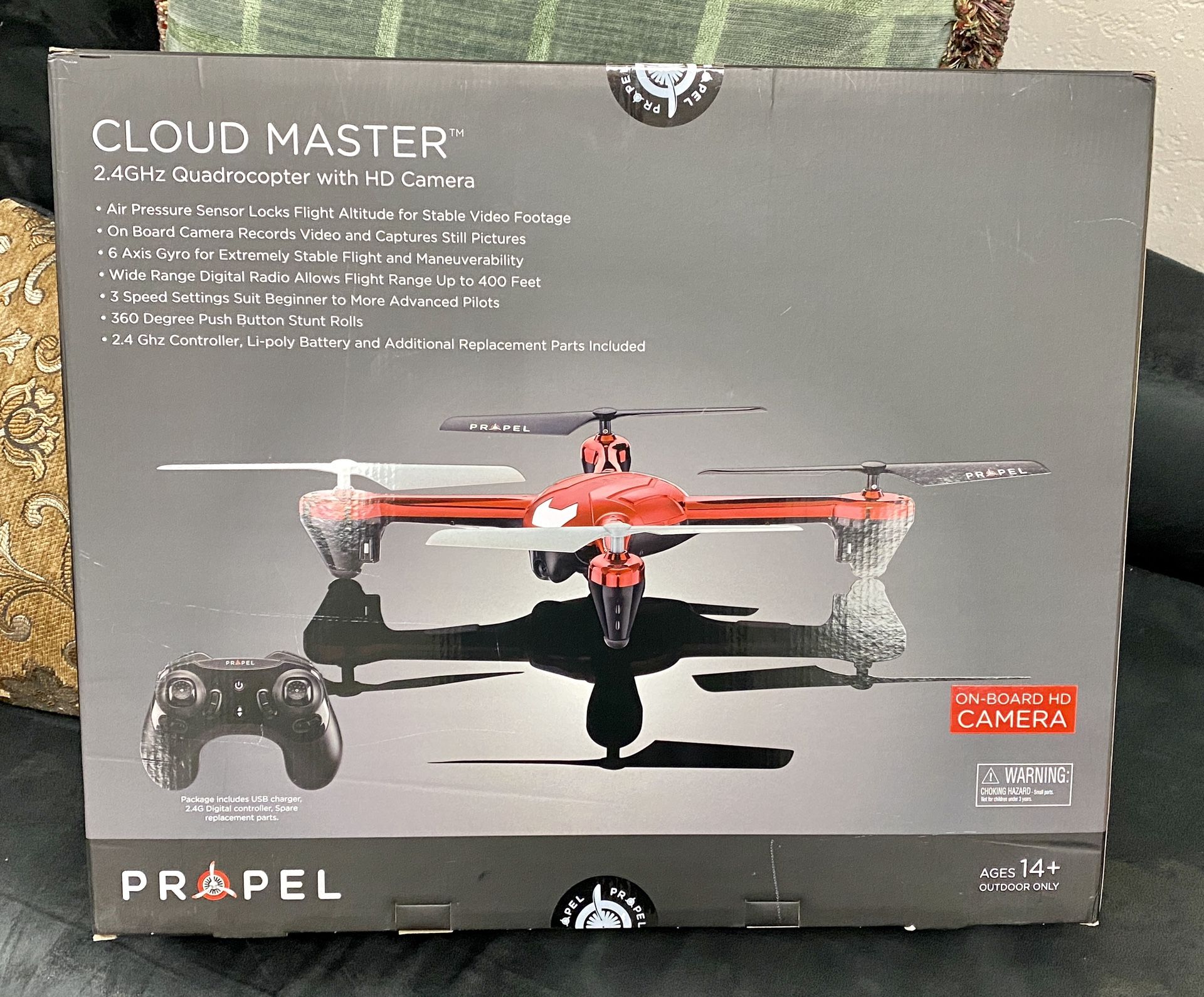 PROPEL DRONE Cloud Master Red body. Comes with built in HD CAMERA rechargeable Li Poly batteries remote controller beginners very easy to fly for Sale in Irvine CA OfferUp