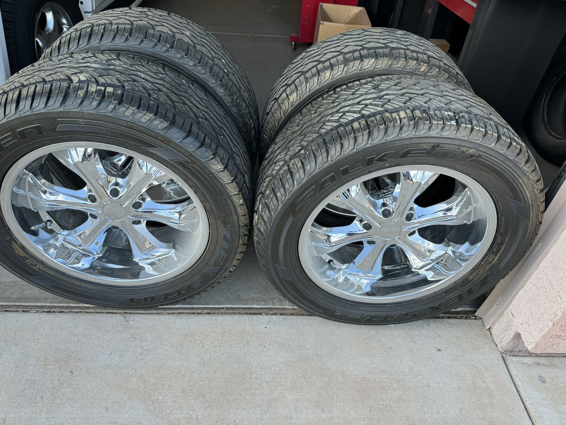 6 Bolt GMC 20 Inch Chrome Wheels W Tires for Sale in Glendale, AZ - OfferUp