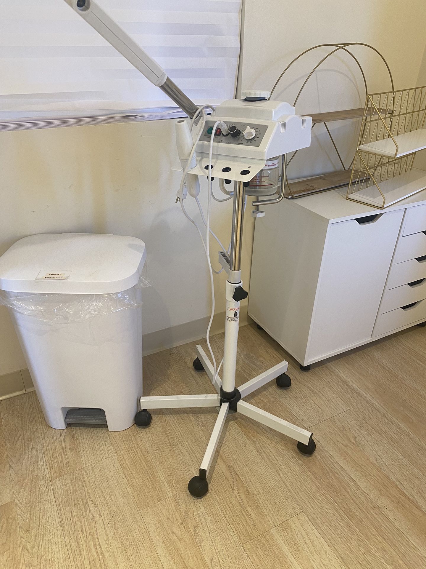 High Frequency Machine For Esthetician for Sale in La Mesa, CA - OfferUp