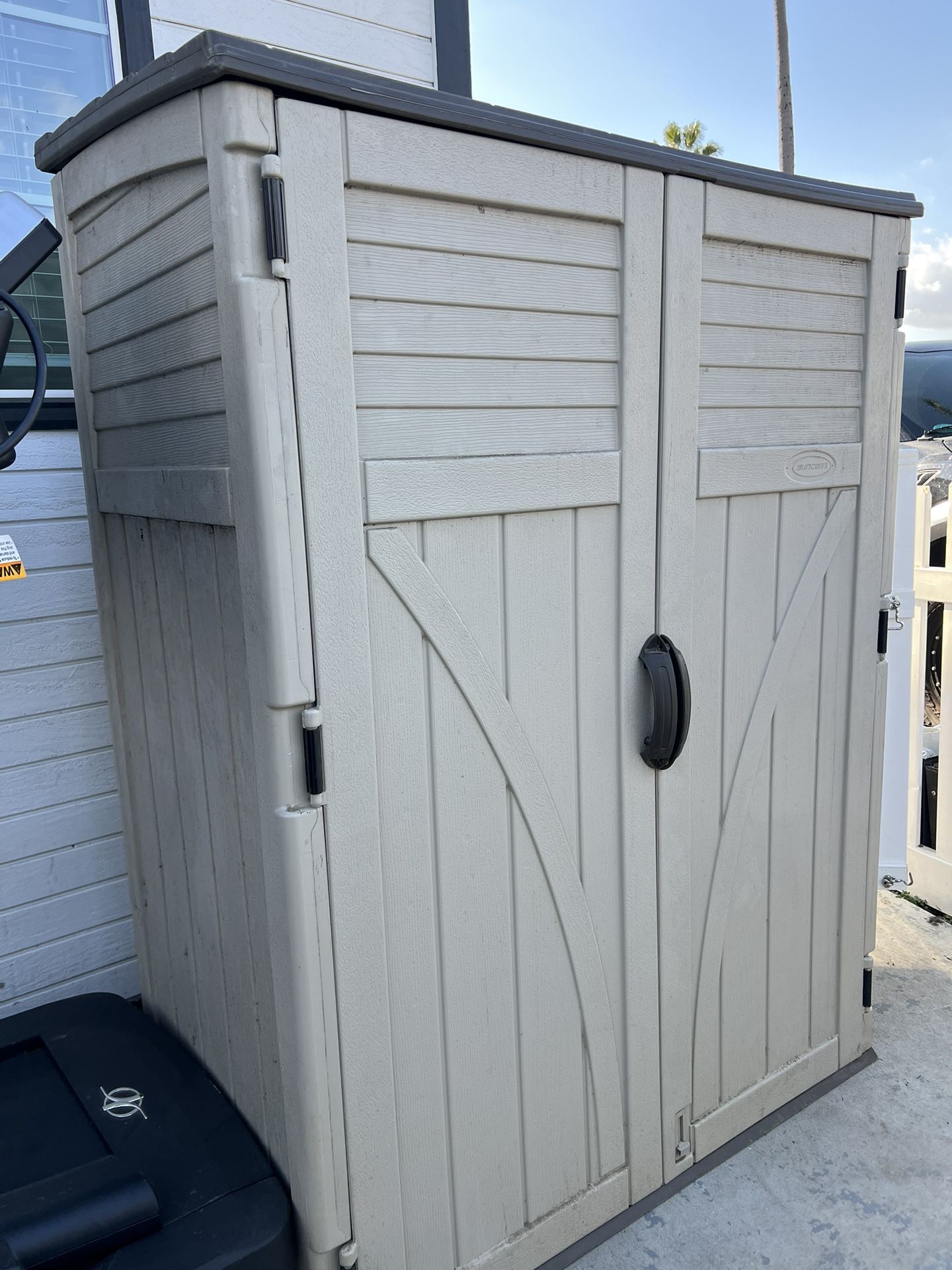 Suncast Storage !!! for Sale in Spring Valley, CA - OfferUp