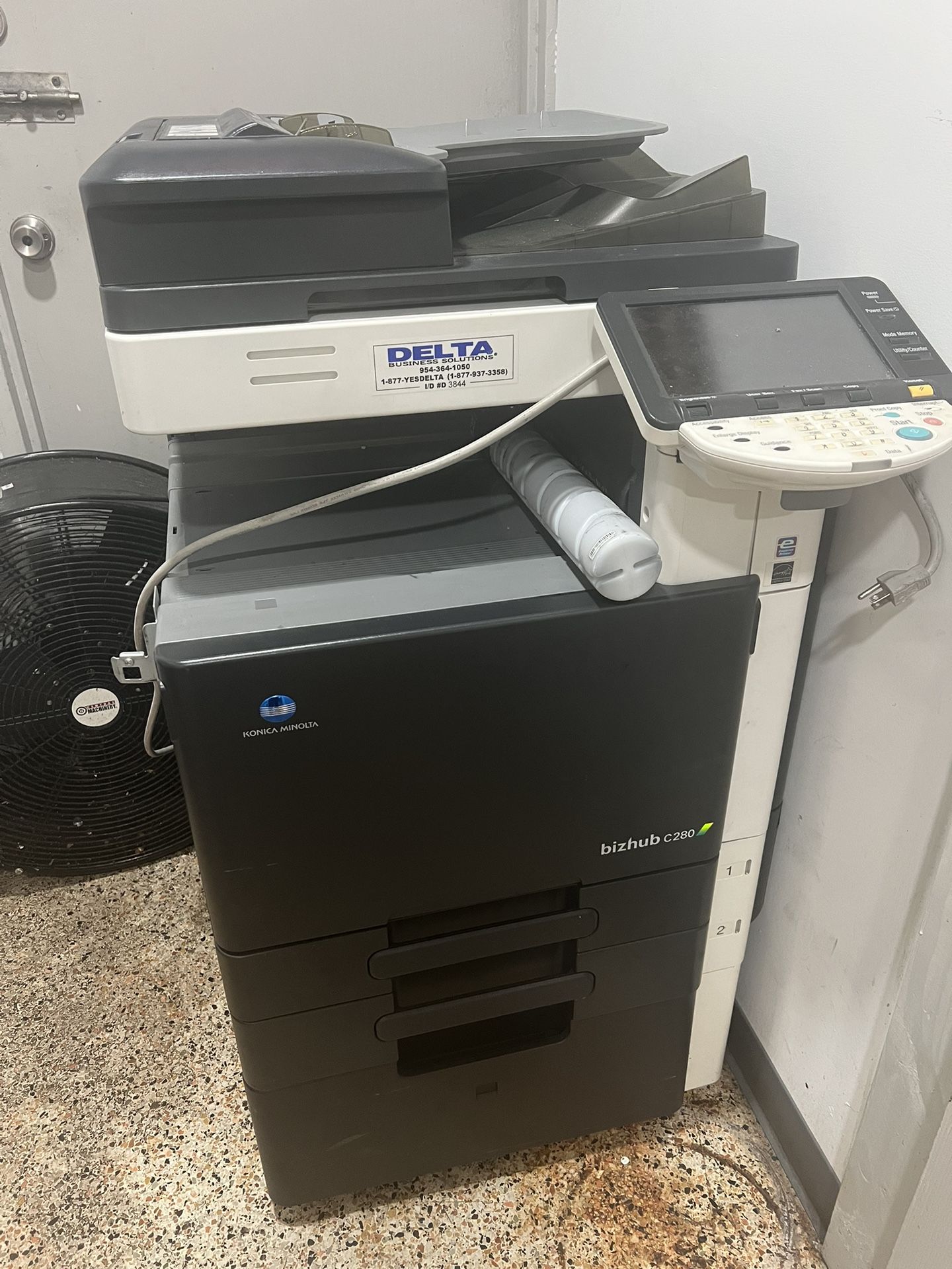 Konica Minolta C280 for Sale in Homestead, FL - OfferUp