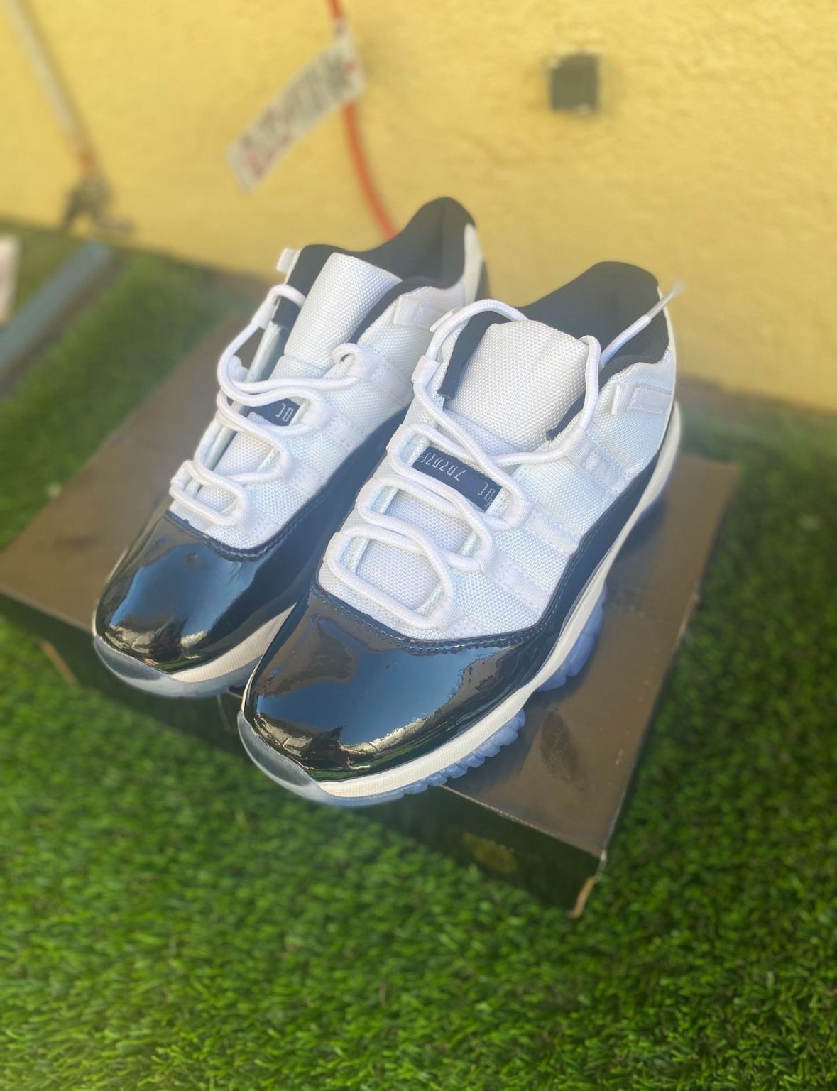 Jordan 11 Concords for Sale in El Cajon, CA - OfferUp