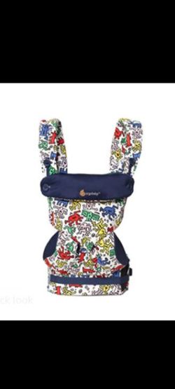 Ergobaby adapt keith haring pop store