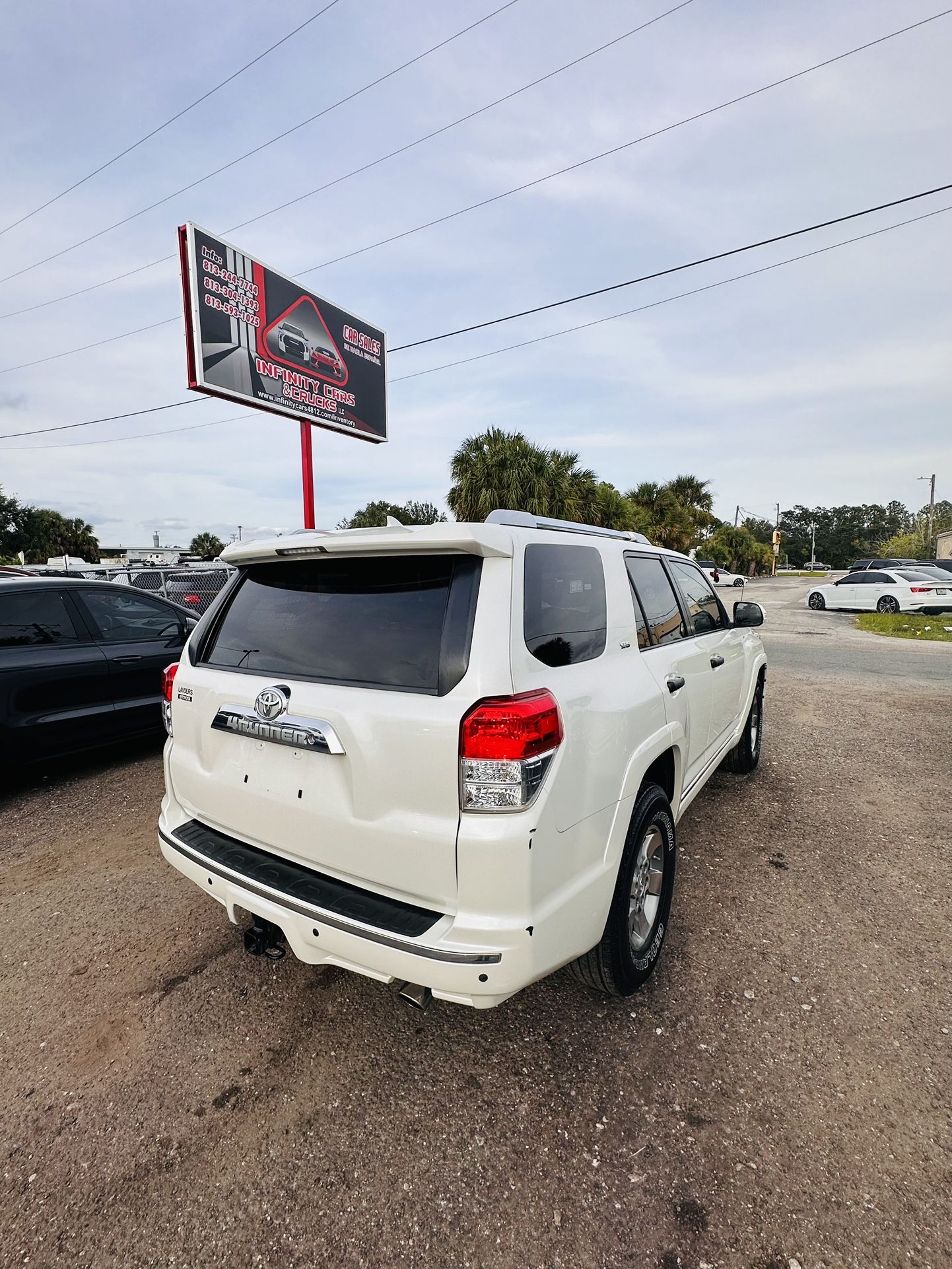 2010 Toyota 4runner SR5 for Sale in Tampa, FL - OfferUp