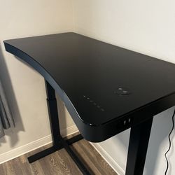 Tresanti Adjustable Height Desk 47 Black Sit Stand Wireless Charging for Sale in Boise ID OfferUp