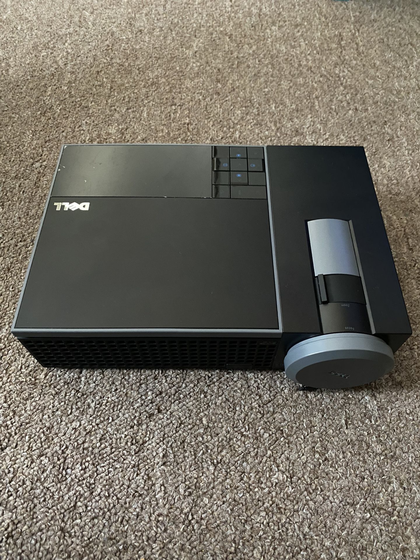 Dell Projector For Sale for Sale in Berkeley, CA - OfferUp