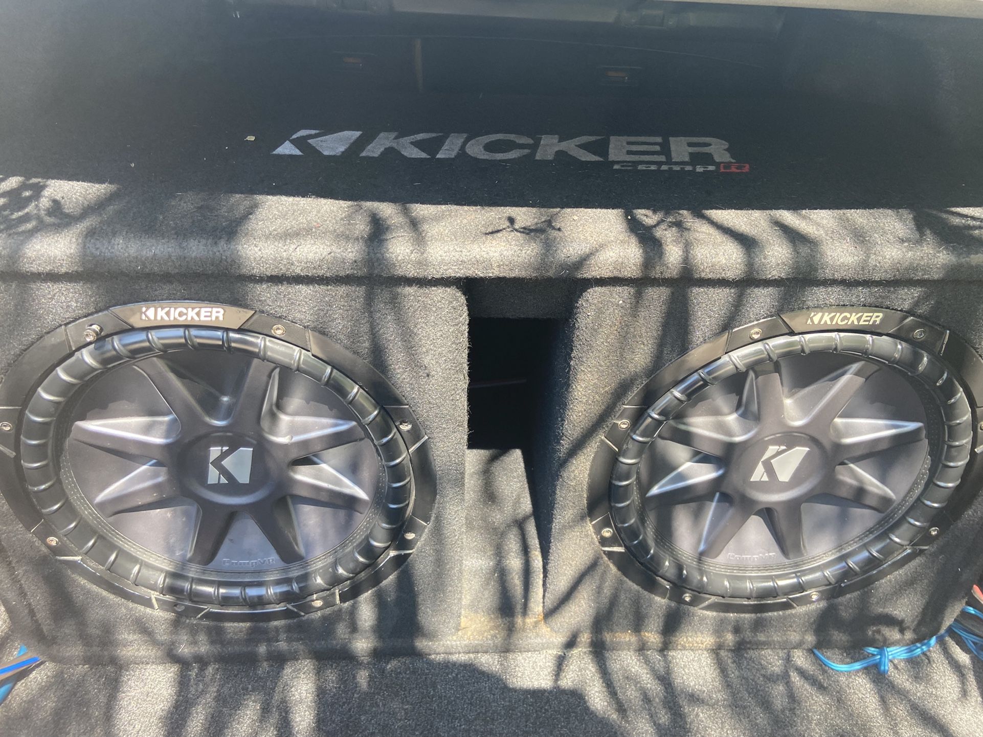 12 Inch Kicker Subs for Sale in Wichita, KS - OfferUp