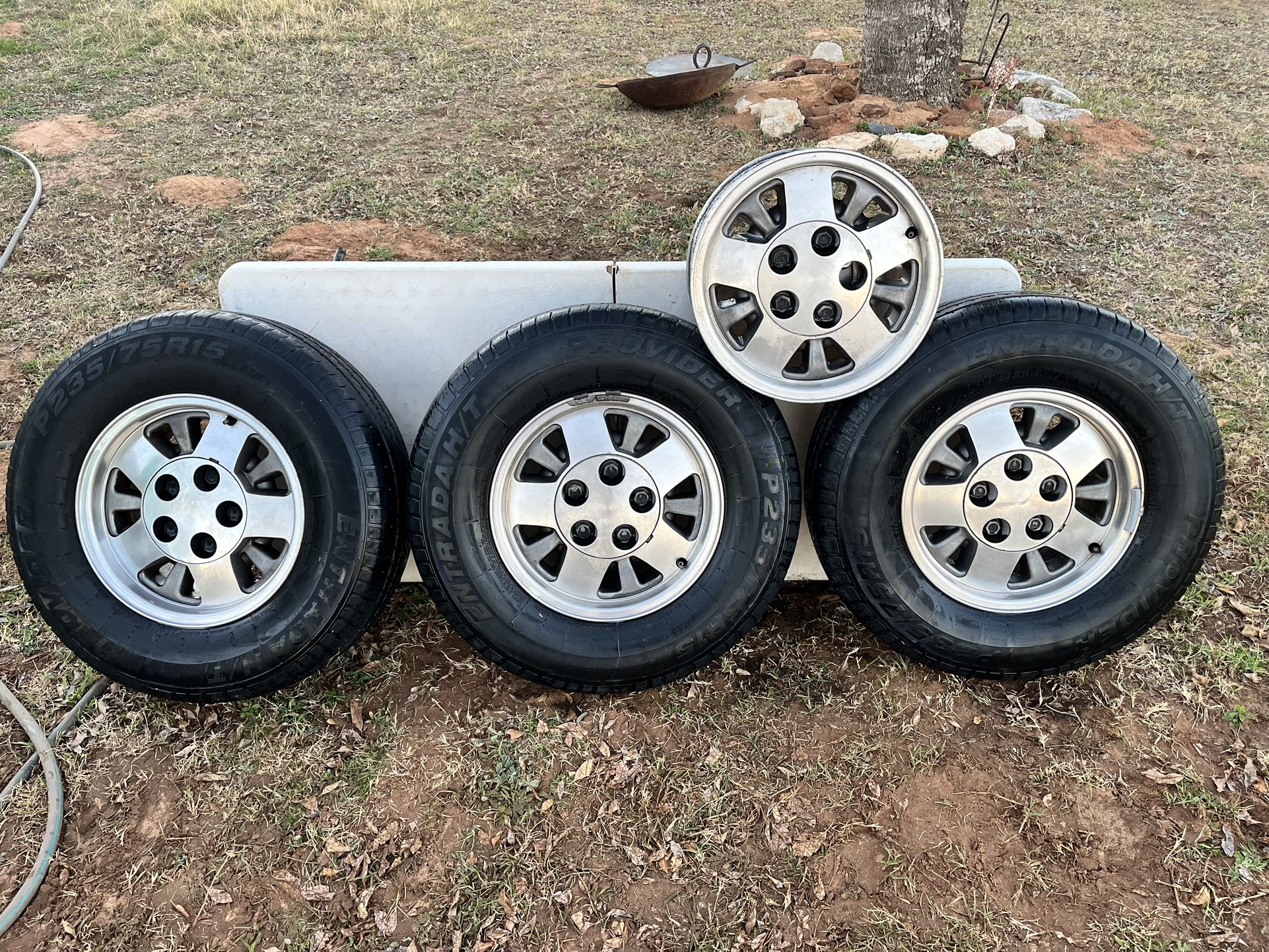 Chevrolet OBS Wheels 15”(5 Lug - Rims) $100 for Sale in Floresville, TX ...