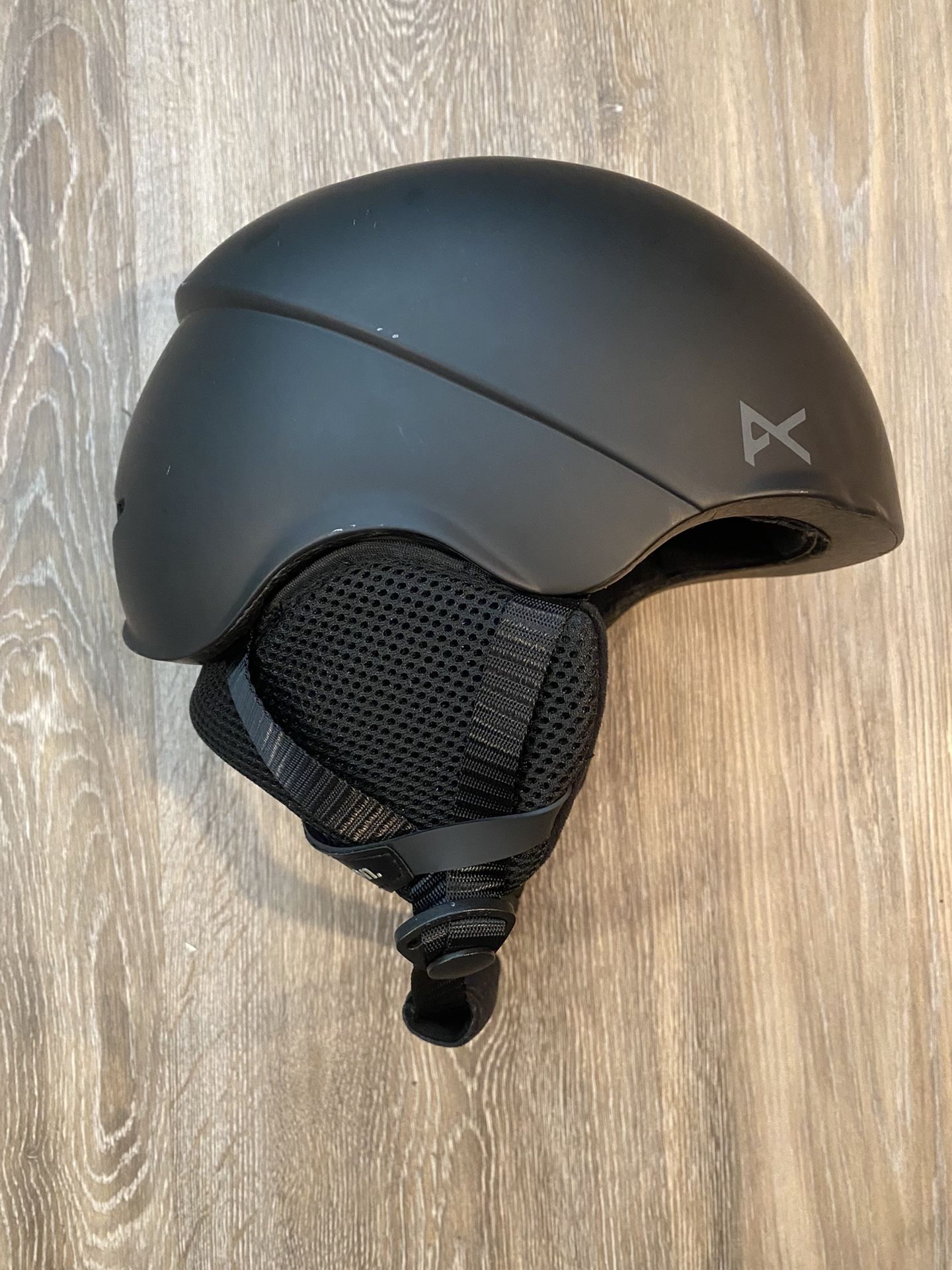 Anon Burton Snowboard Helmet Helo Round Fit 2.0 for Sale in Playa Del ...