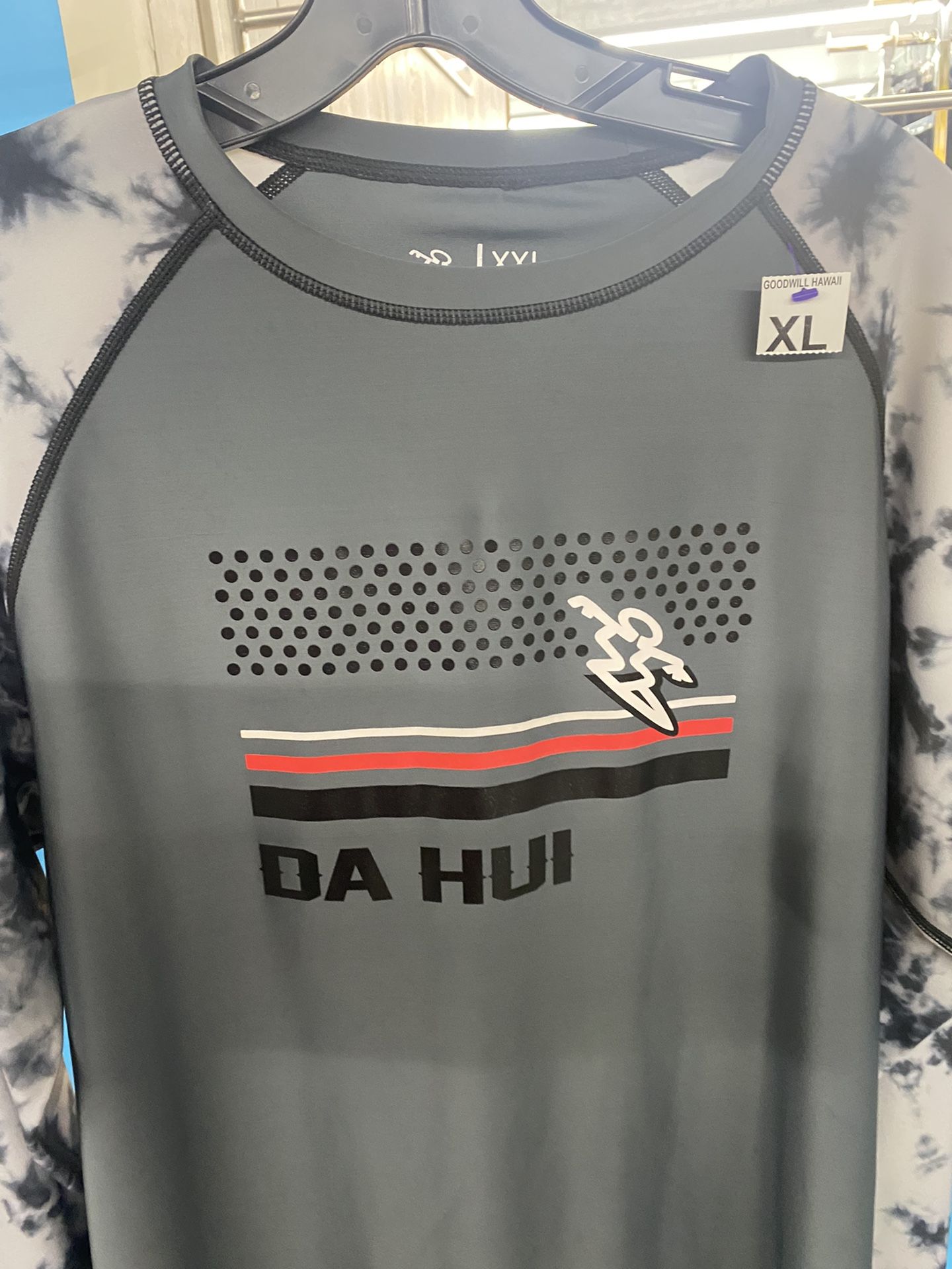 Da Hui Long Sleeve XL for Sale in Honolulu, HI - OfferUp