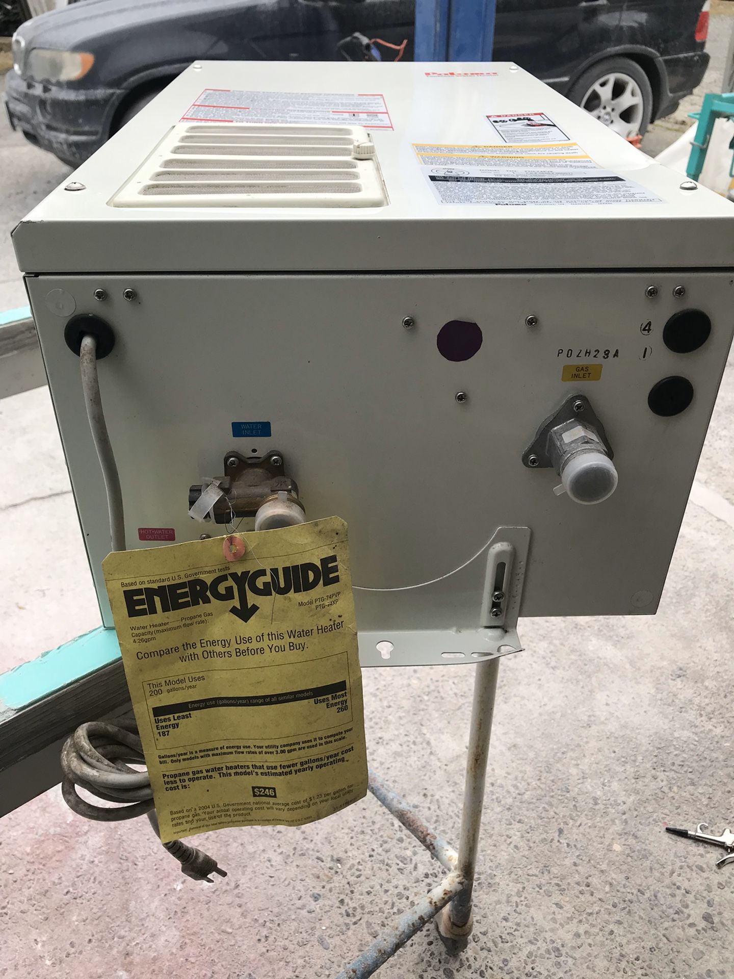 Paloma LP Gas Ptg-74pvp Tank Less Water Heater Indoor for Sale in ...