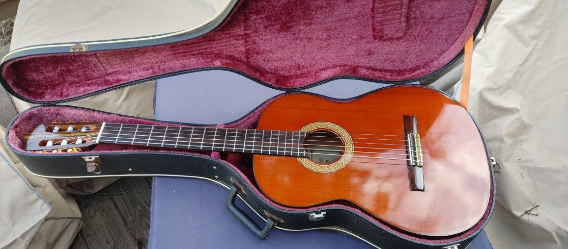 Alvarez-Yairi Classical Guitar Model 5049 1972 for Sale in Hammond, IN ...