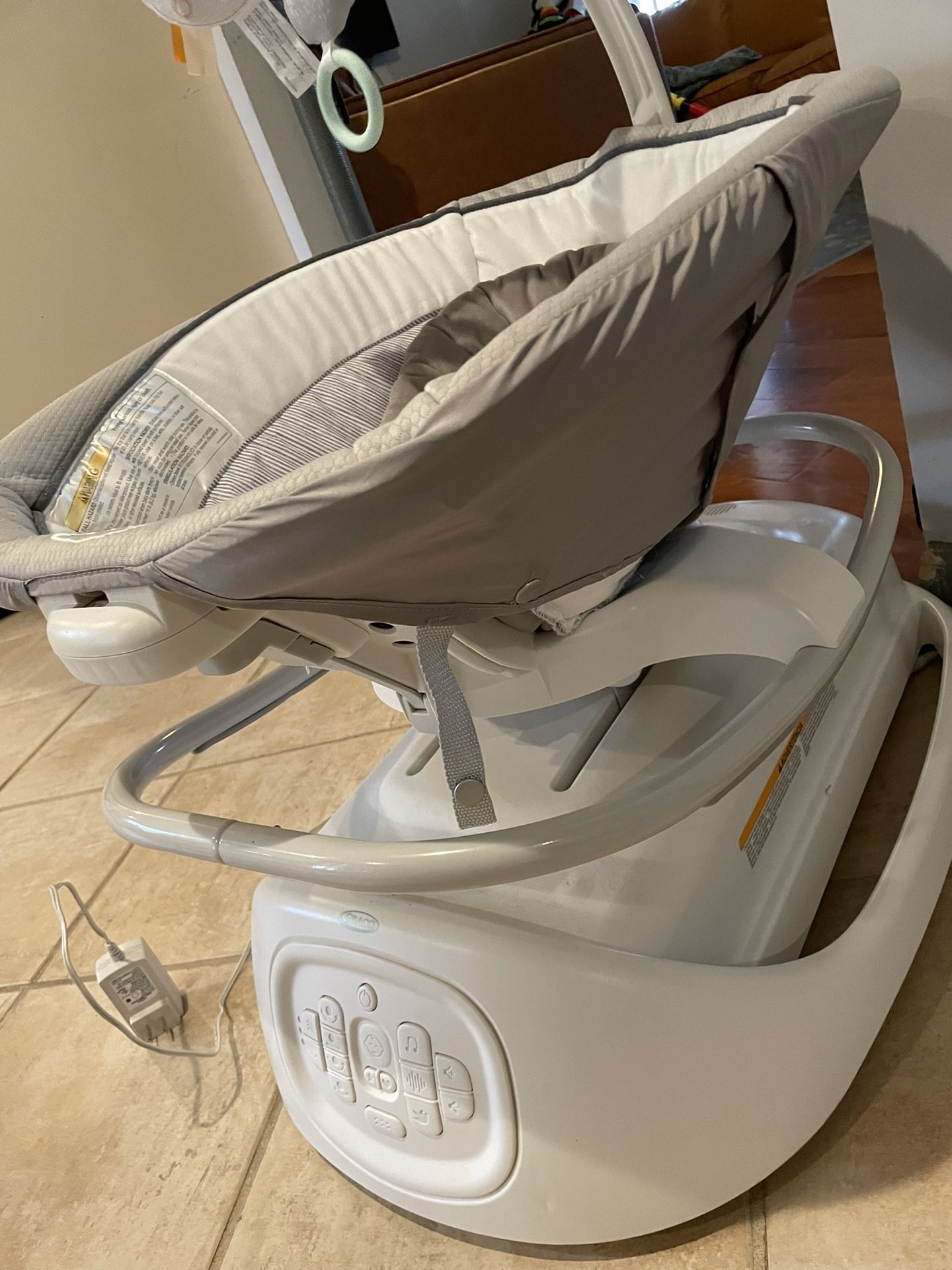 Free Graco Sense2Soothe Baby Swing with Cry Detection Technology Sailor Baby gear