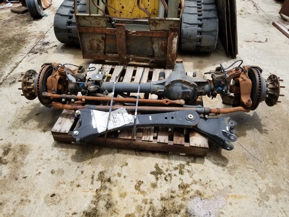 Ford F550 4x4 Axle/Dana Super 60 for Sale in Lake Worth, FL - OfferUp