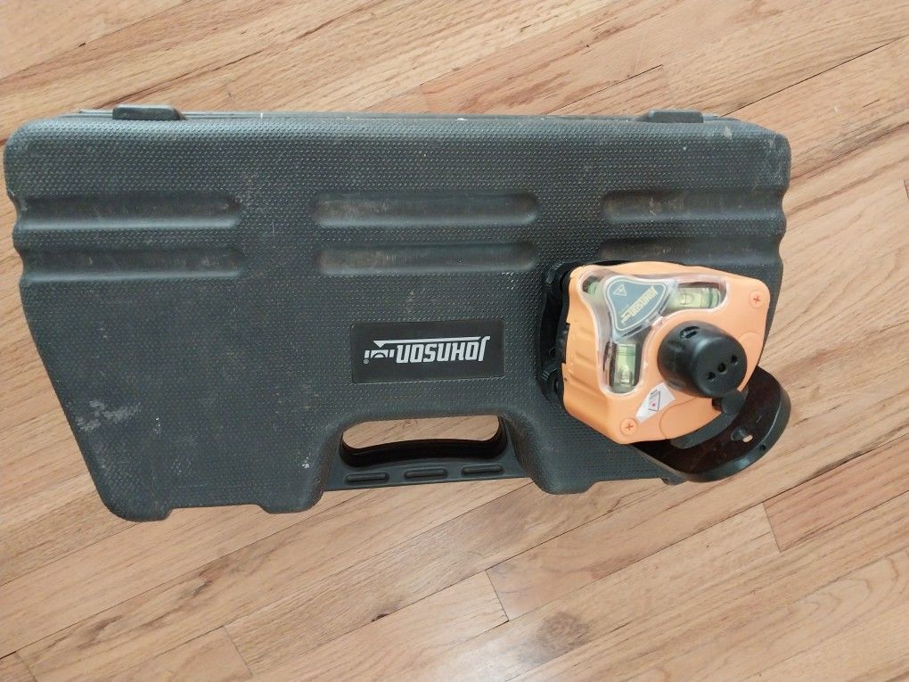 Johnson Rotary Laser Level Model 40-0918 for Sale in Glastonbury, CT ...