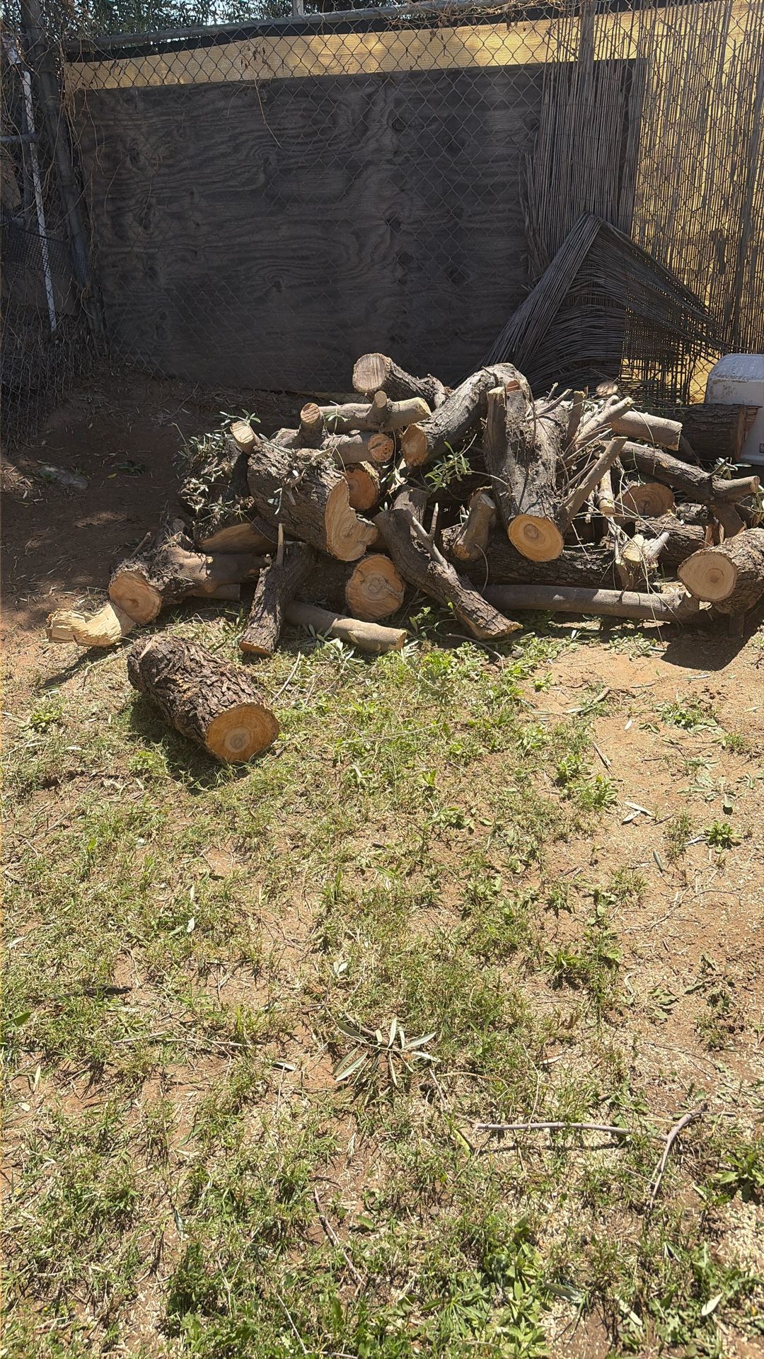 Free Fire Wood for Sale in Upland, CA - OfferUp