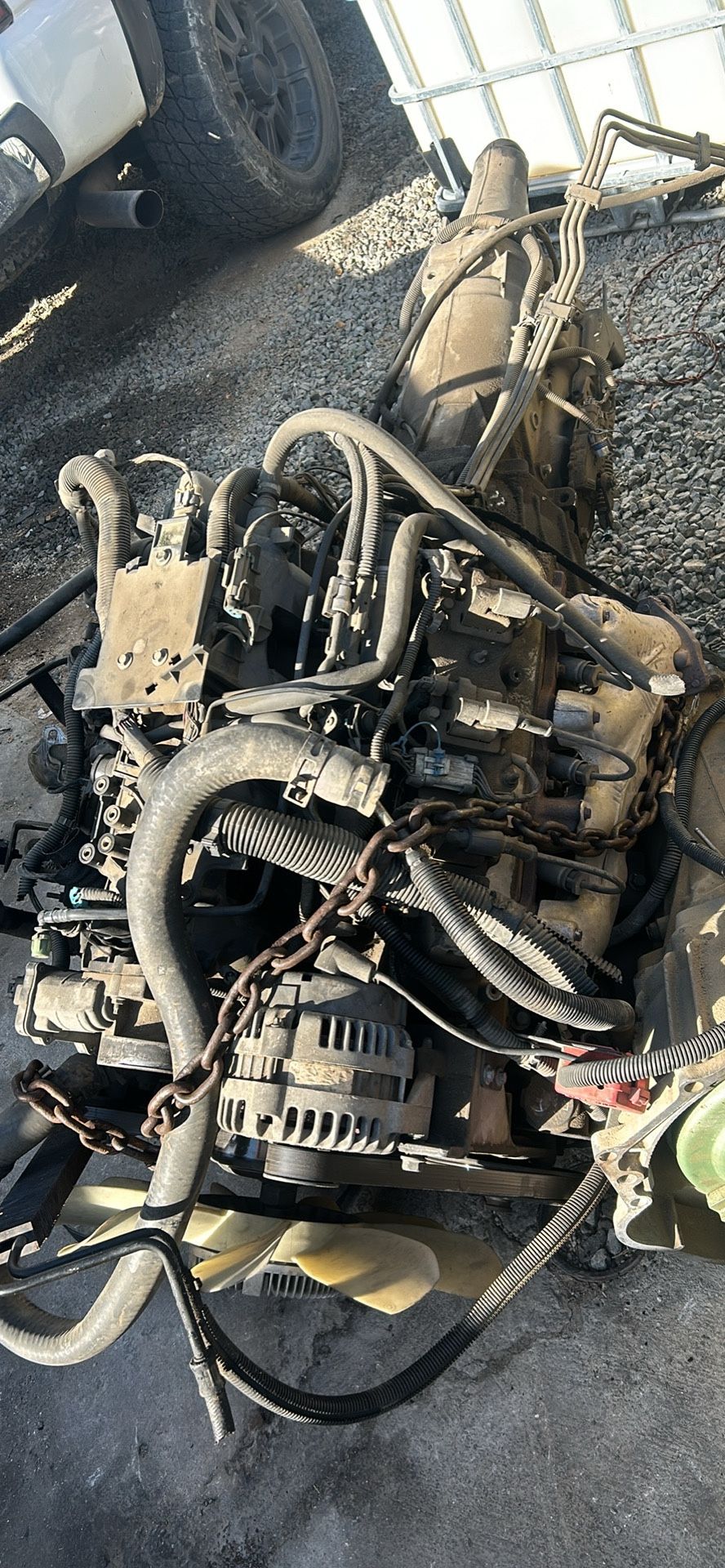 4l60e 2wd 2004 for Sale in Wasco, CA - OfferUp