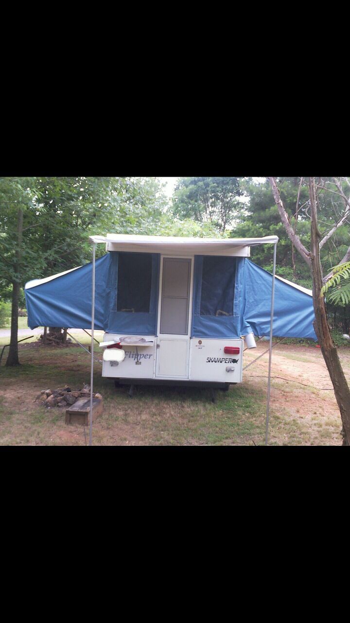 Skamper Flipper pop up for Sale in Walnut Cove, NC - OfferUp
