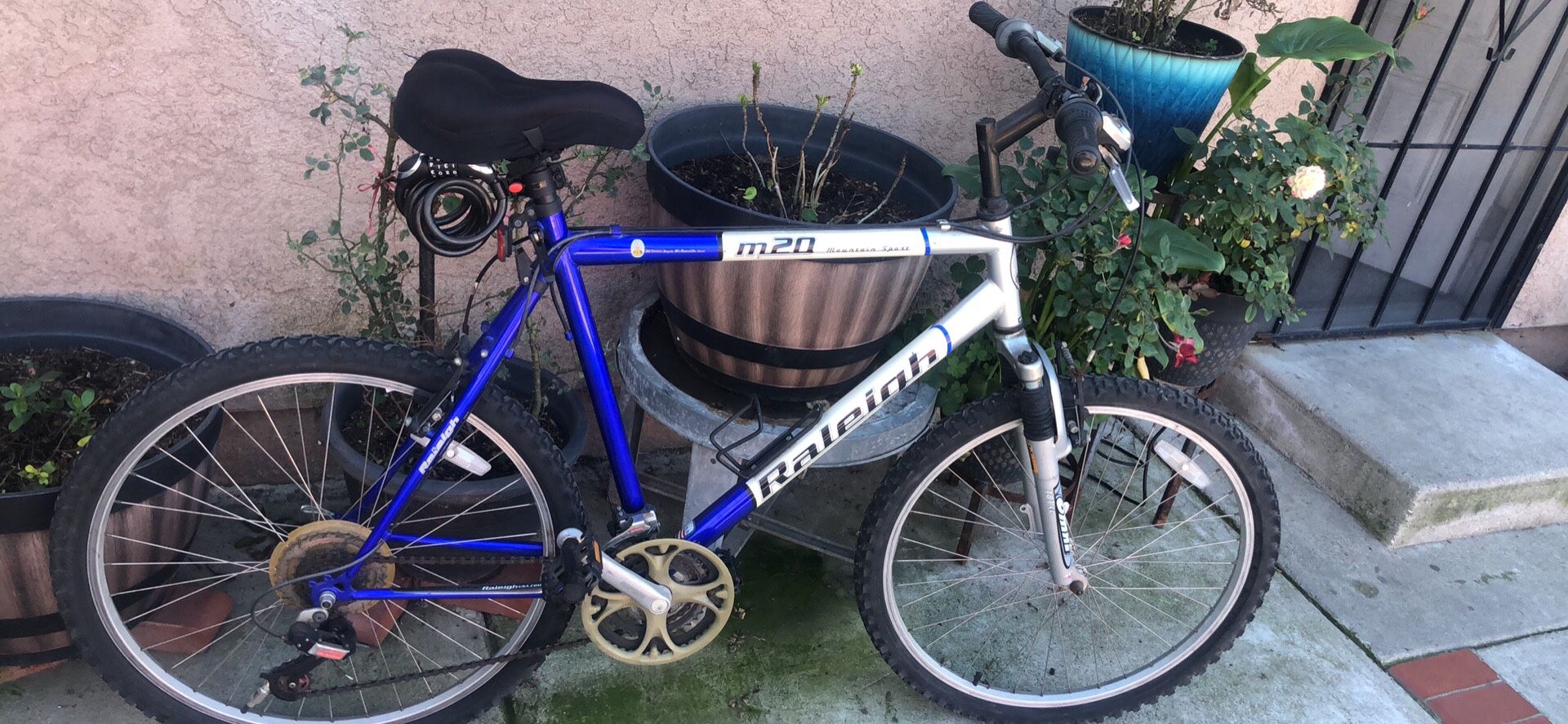 Mountain Bike 26 Inch for Sale in Chino, CA - OfferUp